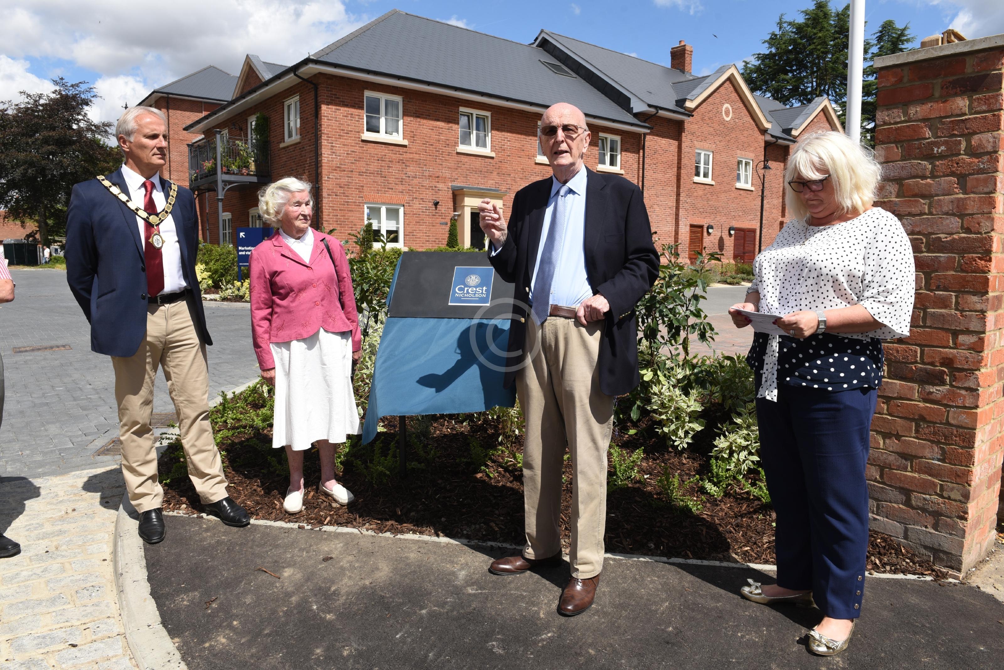 MARLOW 130127 - Photo 1 of 24 - Baylis Media Photos