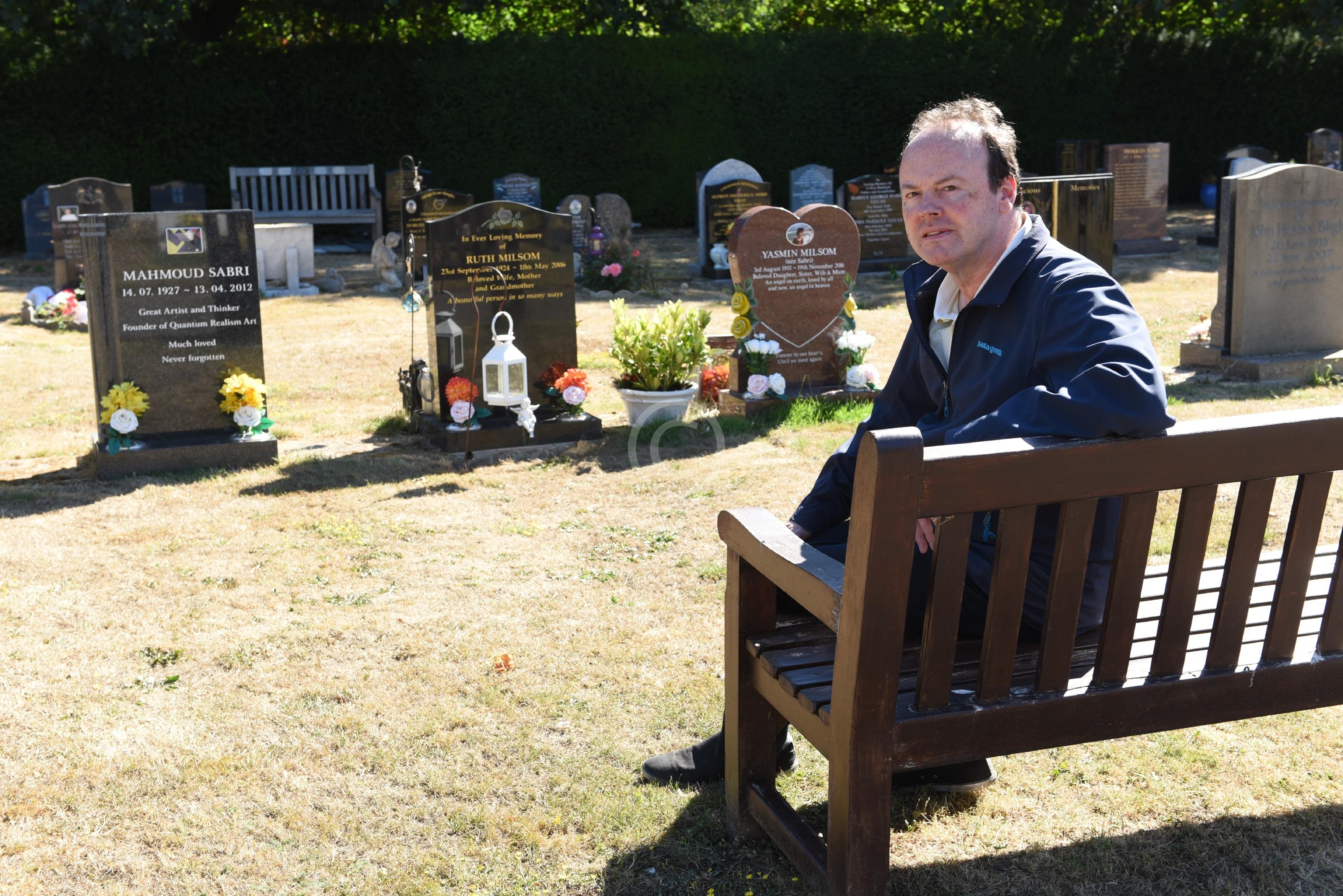 MAIDENHEAD 130133 - Photo 1 of 7 - Baylis Media Photos