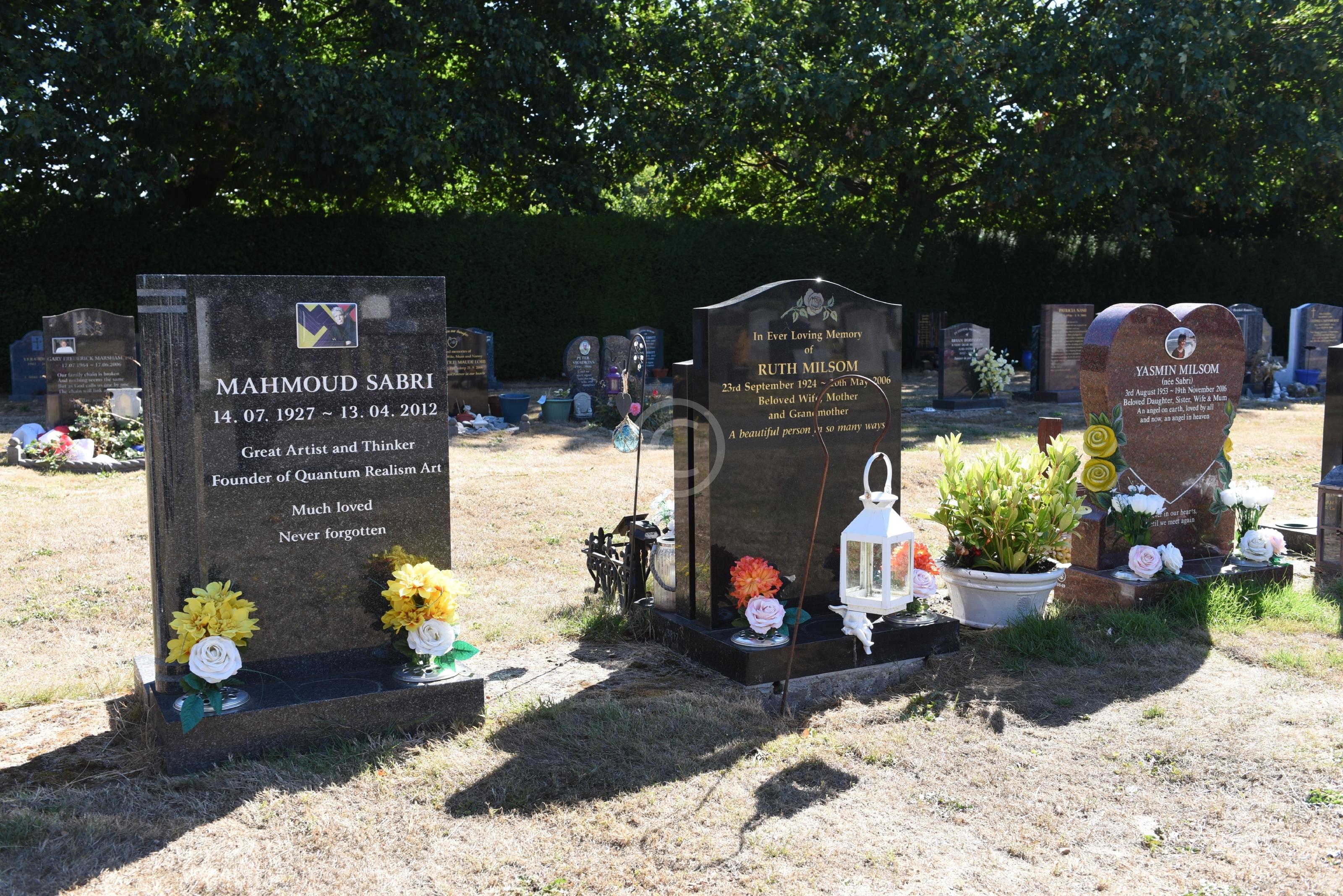 MAIDENHEAD 130133 - Photo 1 of 7 - Baylis Media Photos