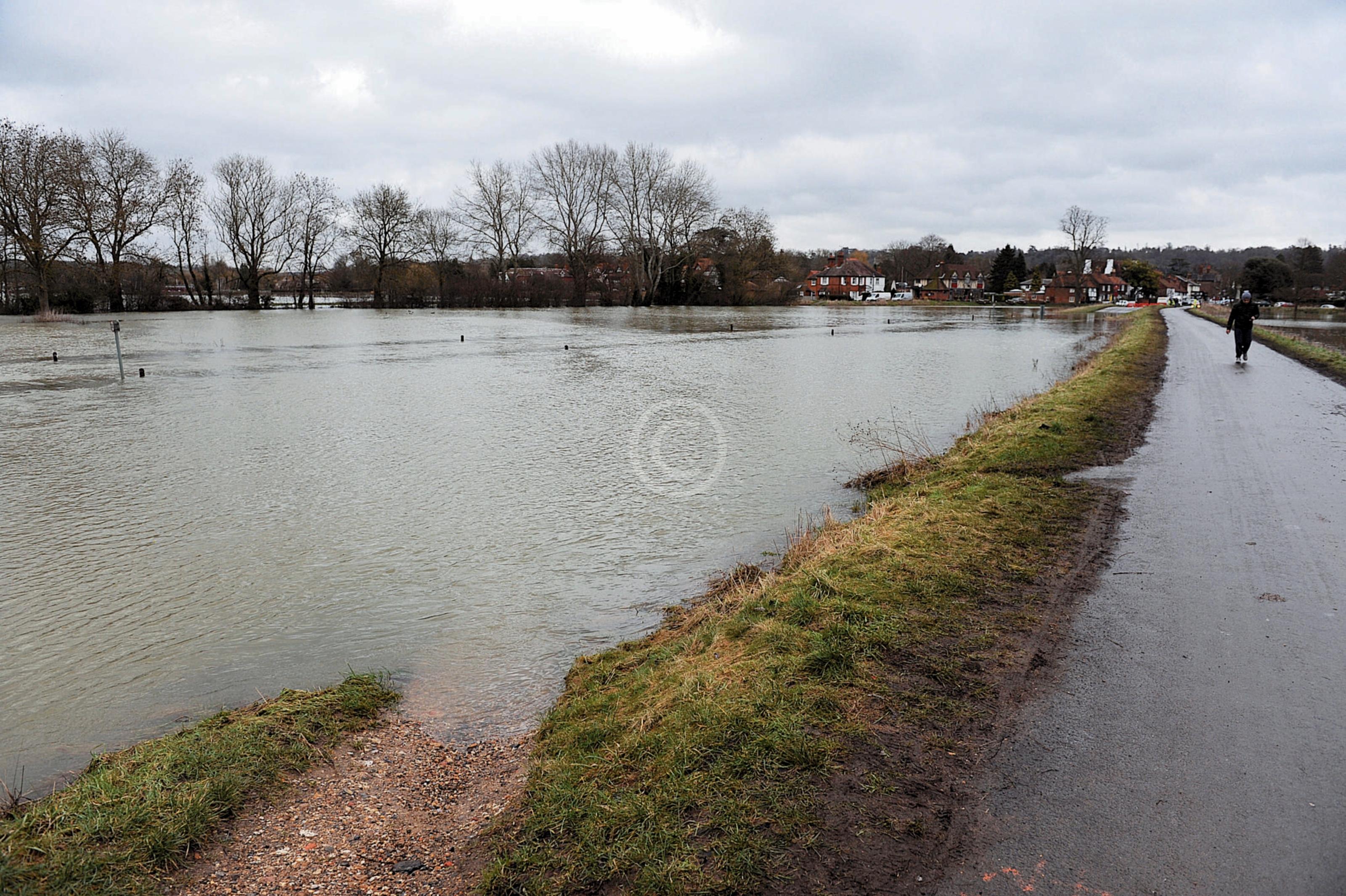 COOKHAM 119003 - Photo 1 of 8 - Baylis Media Photos