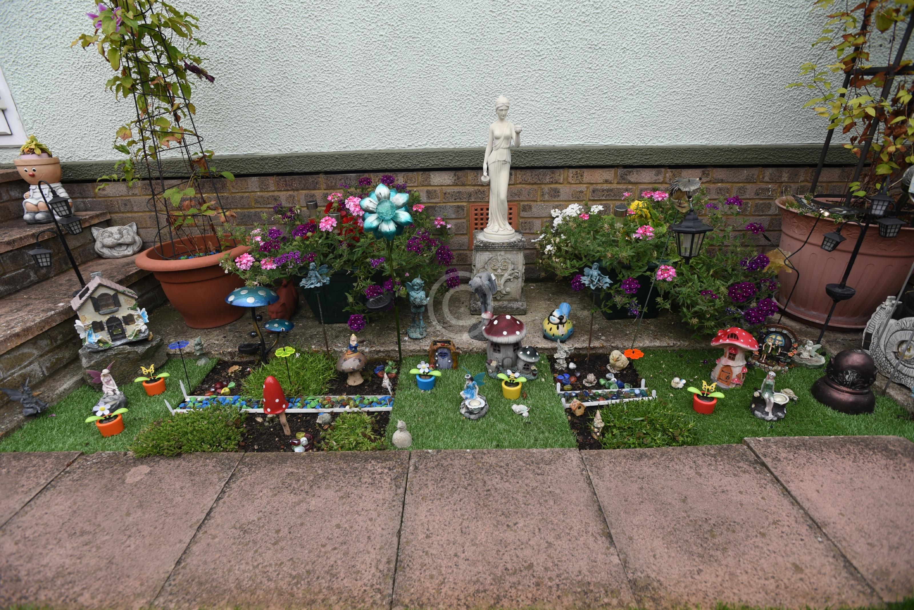 COOKHAM 130213 - Photo 1 of 17 - Baylis Media Photos