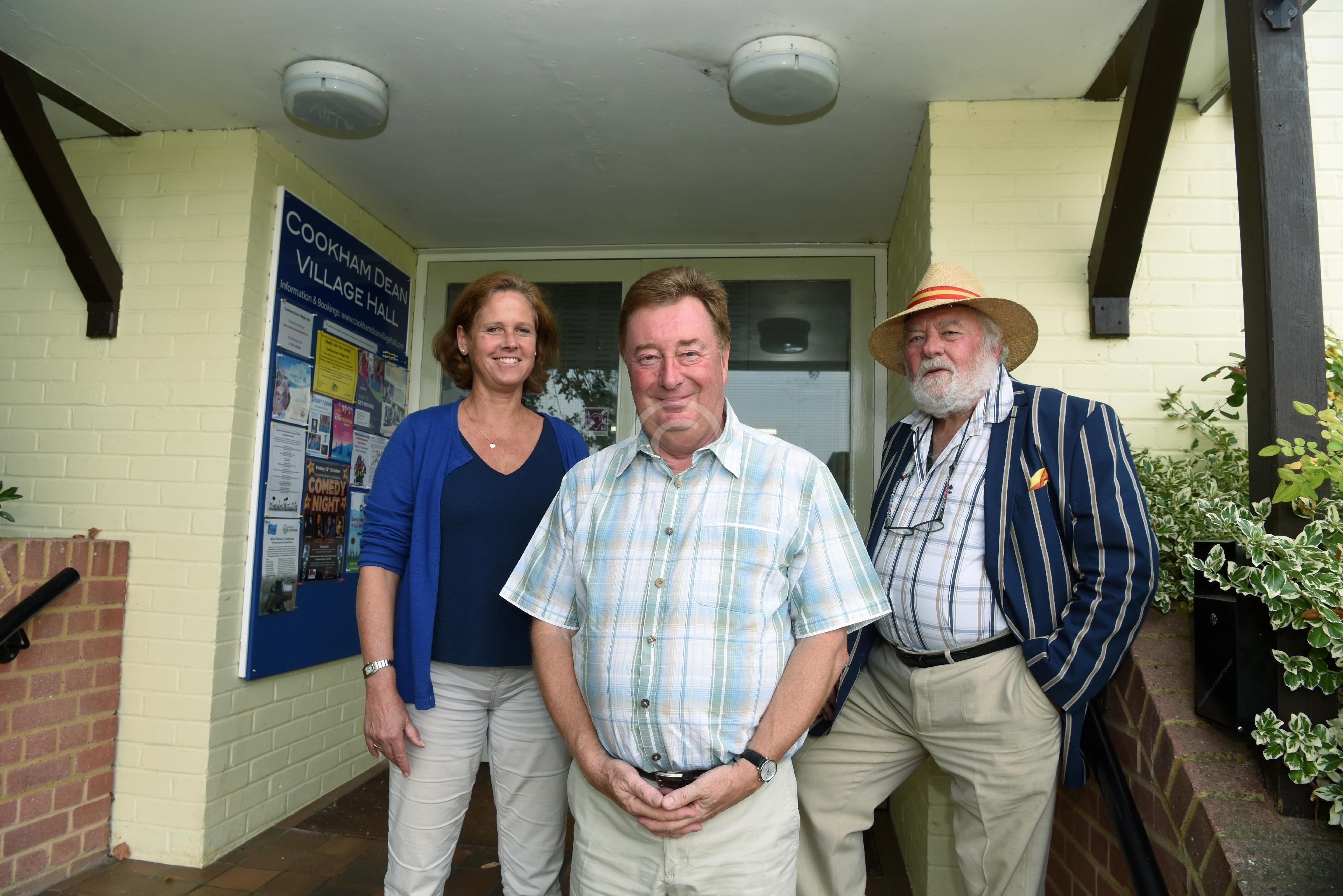 COOKHAM DEAN 130263 - Photo 1 of 3 - Baylis Media Photos