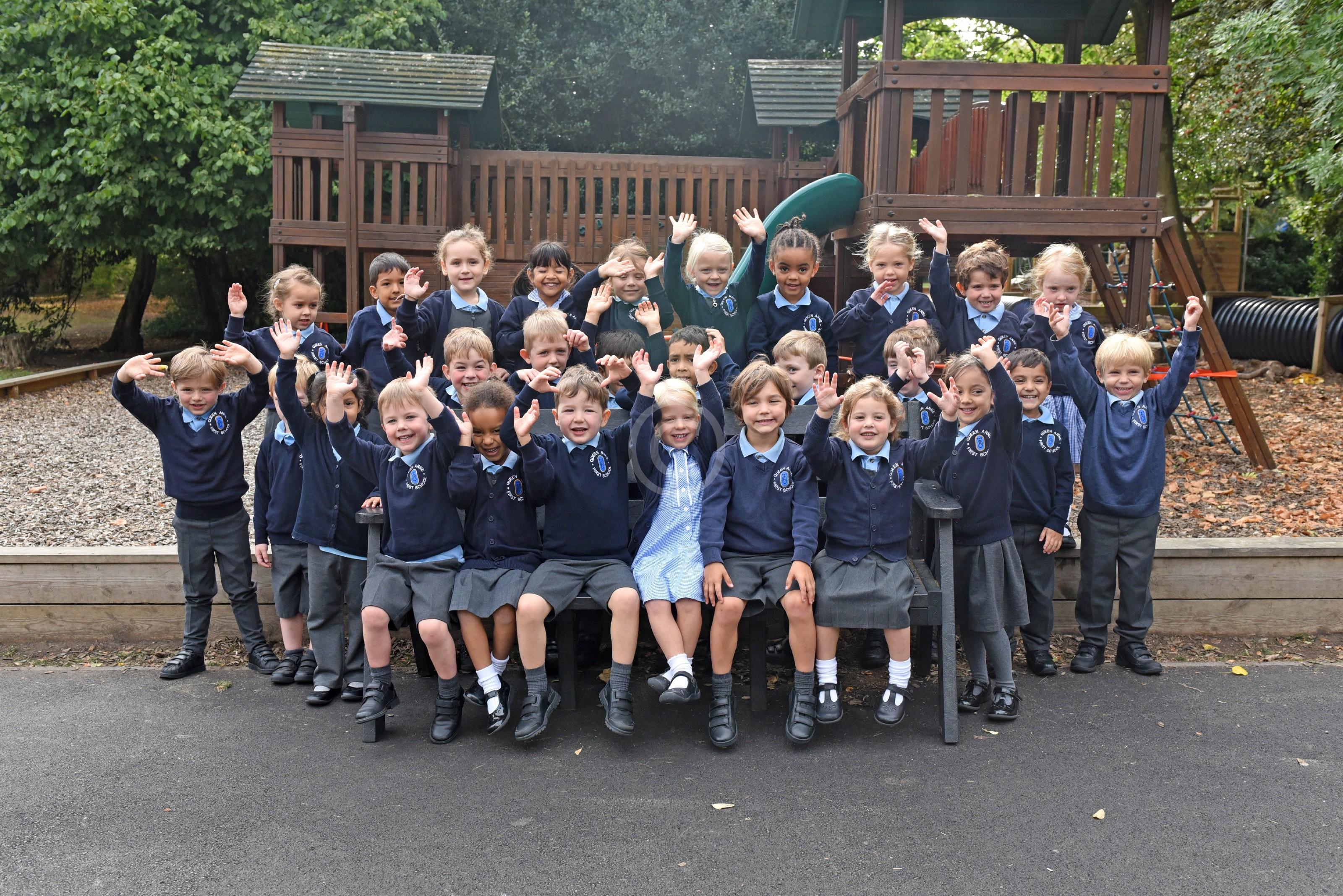 FIRST CLASS 130309 - Photo 1 of 2 - Baylis Media Photos