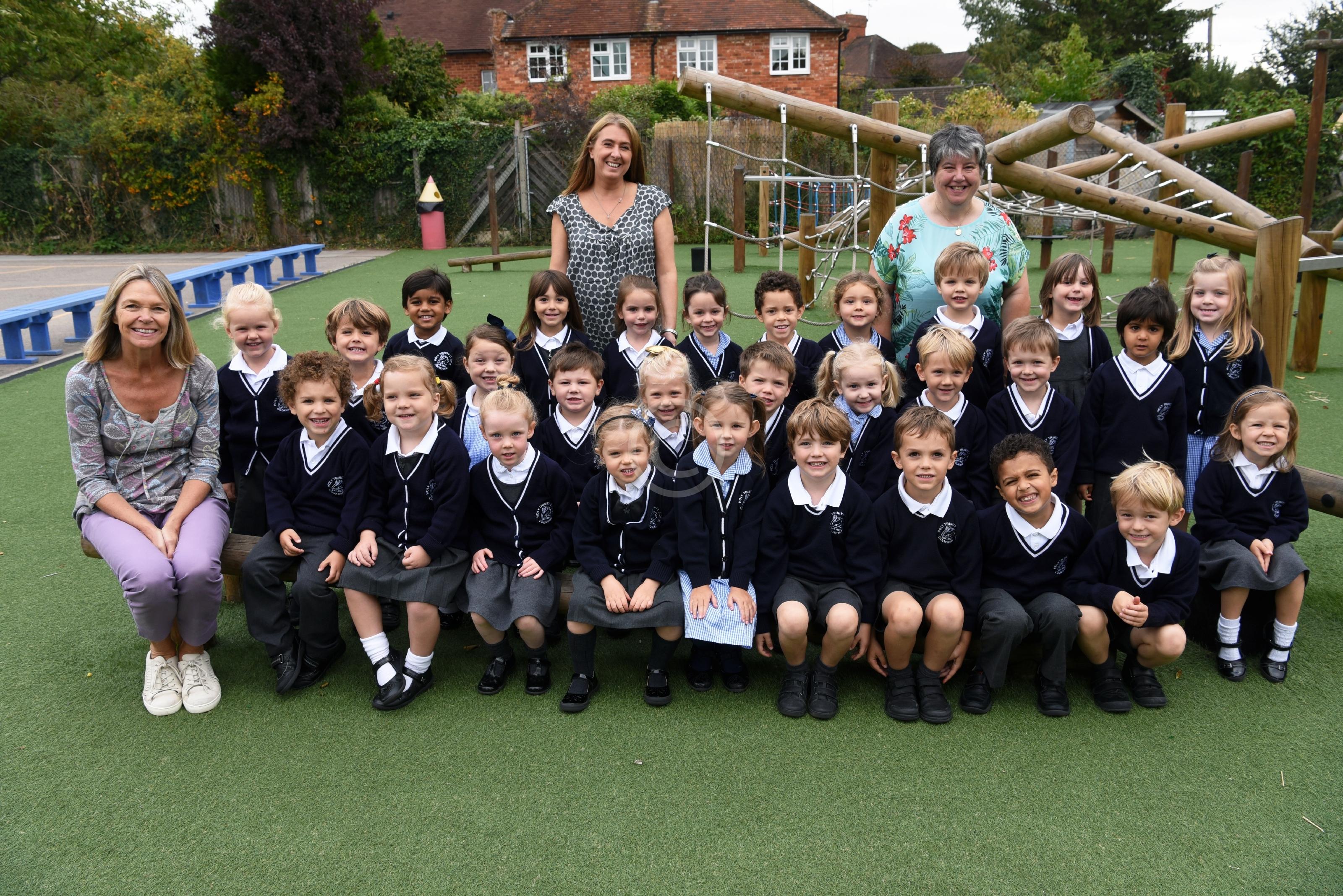 FIRST CLASS 130323 - Photo 1 of 3 - Baylis Media Photos