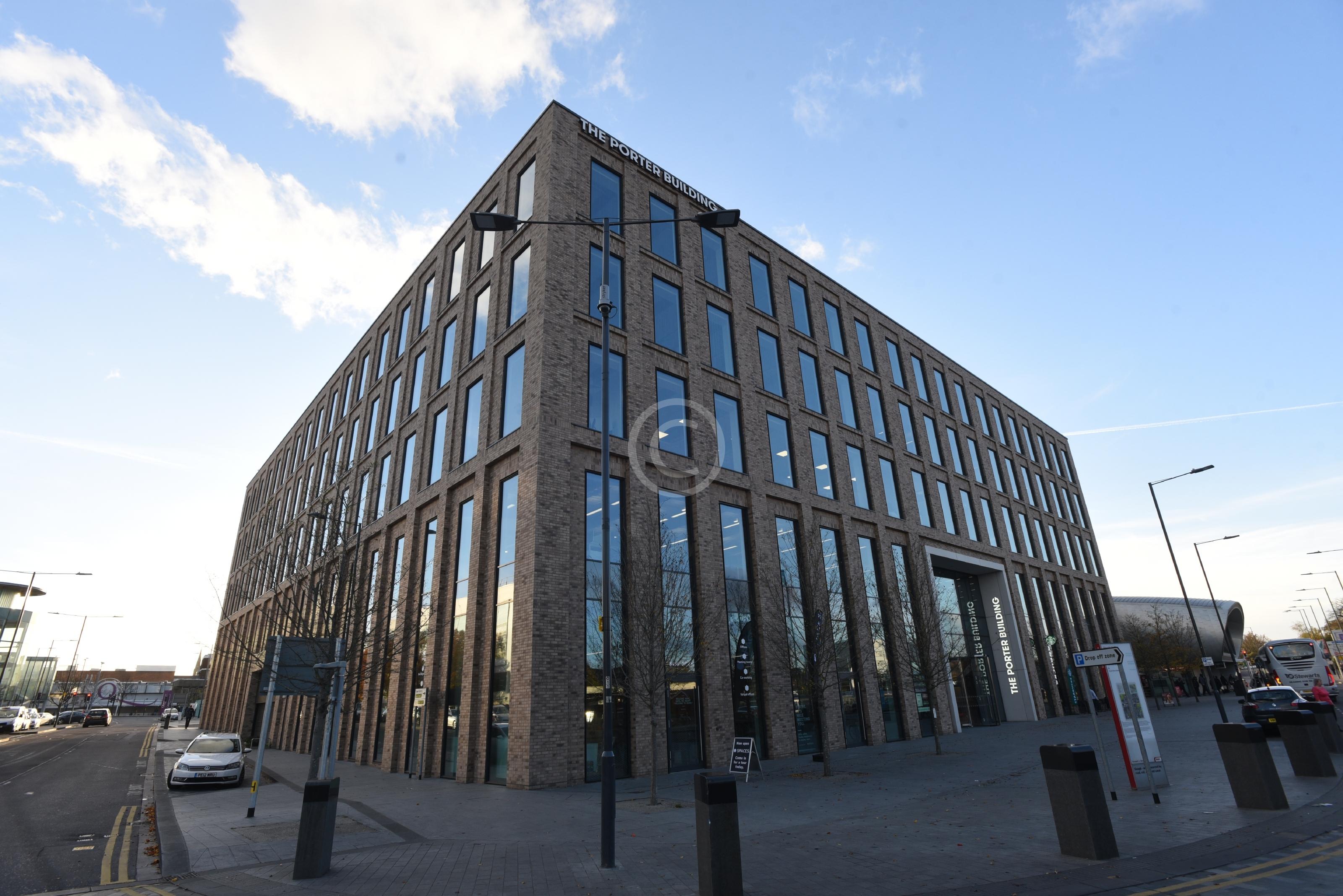 SLOUGH 130608 - Photo 1 of 39 - Baylis Media Photos