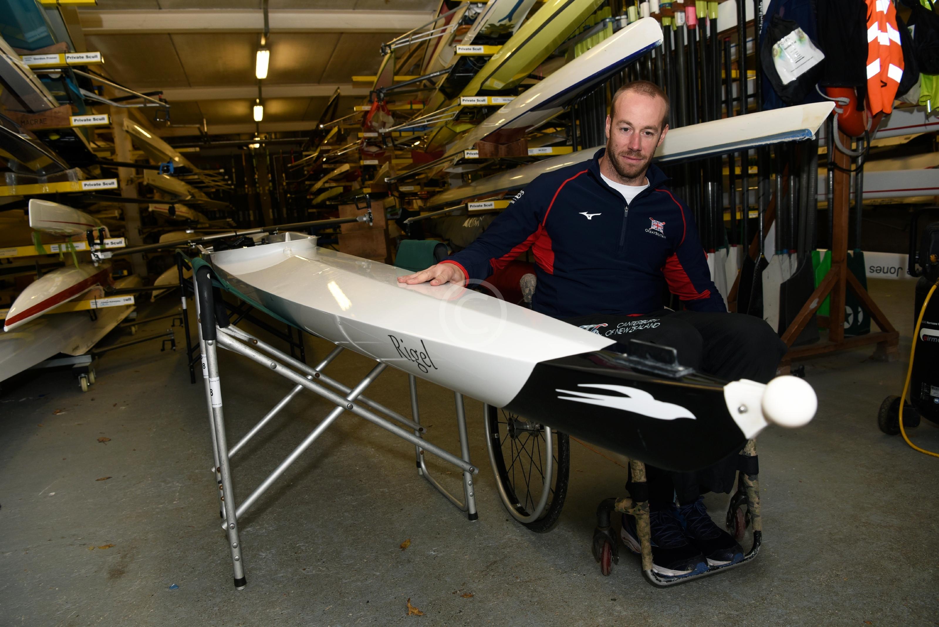 MAIDENHEAD 130658 - Photo 1 of 3 - Baylis Media Photos