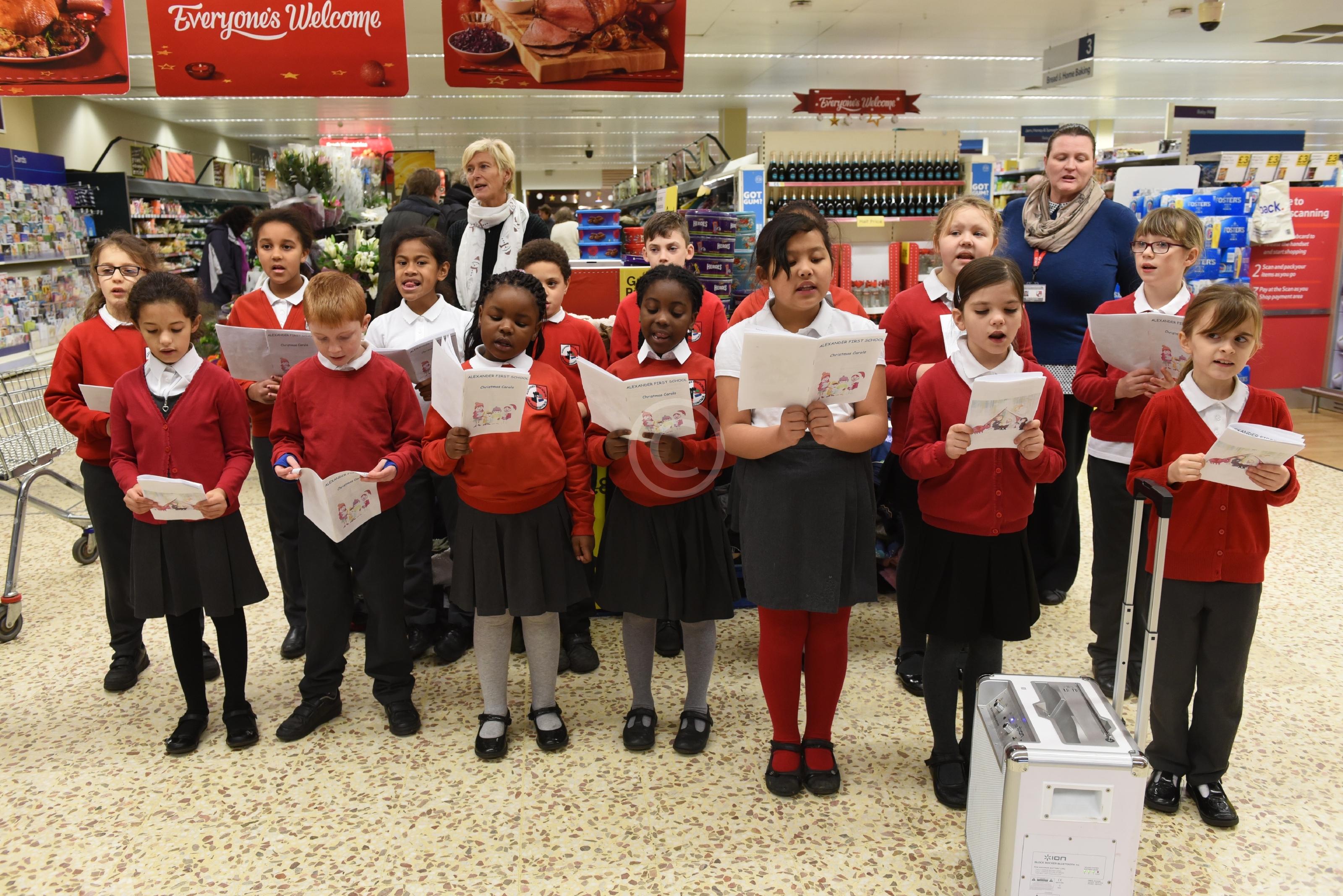 DEDWORTH 130722 - Photo 1 of 10 - Baylis Media Photos