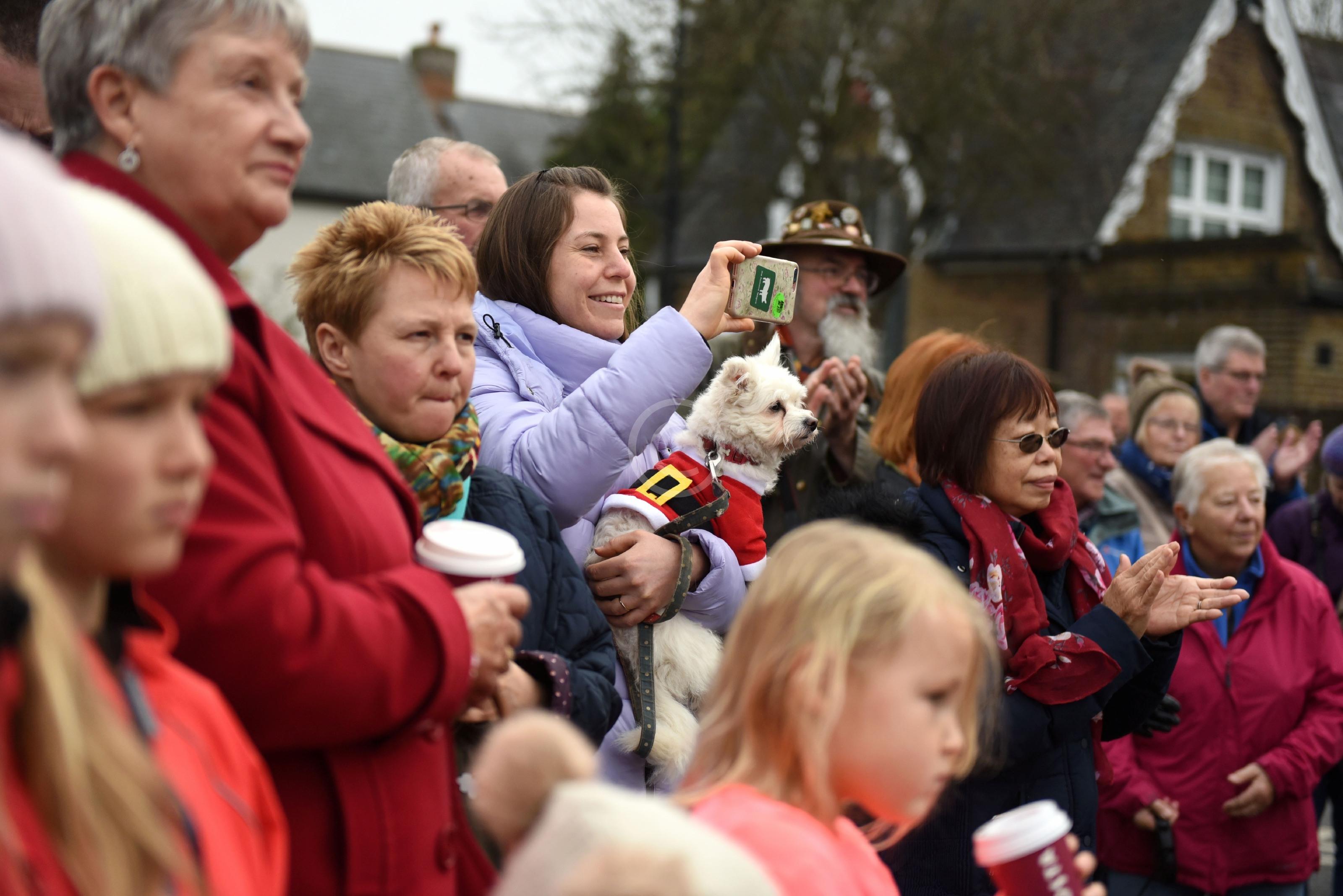 DATCHET 130780 - Photo 1 of 12 - Baylis Media Photos