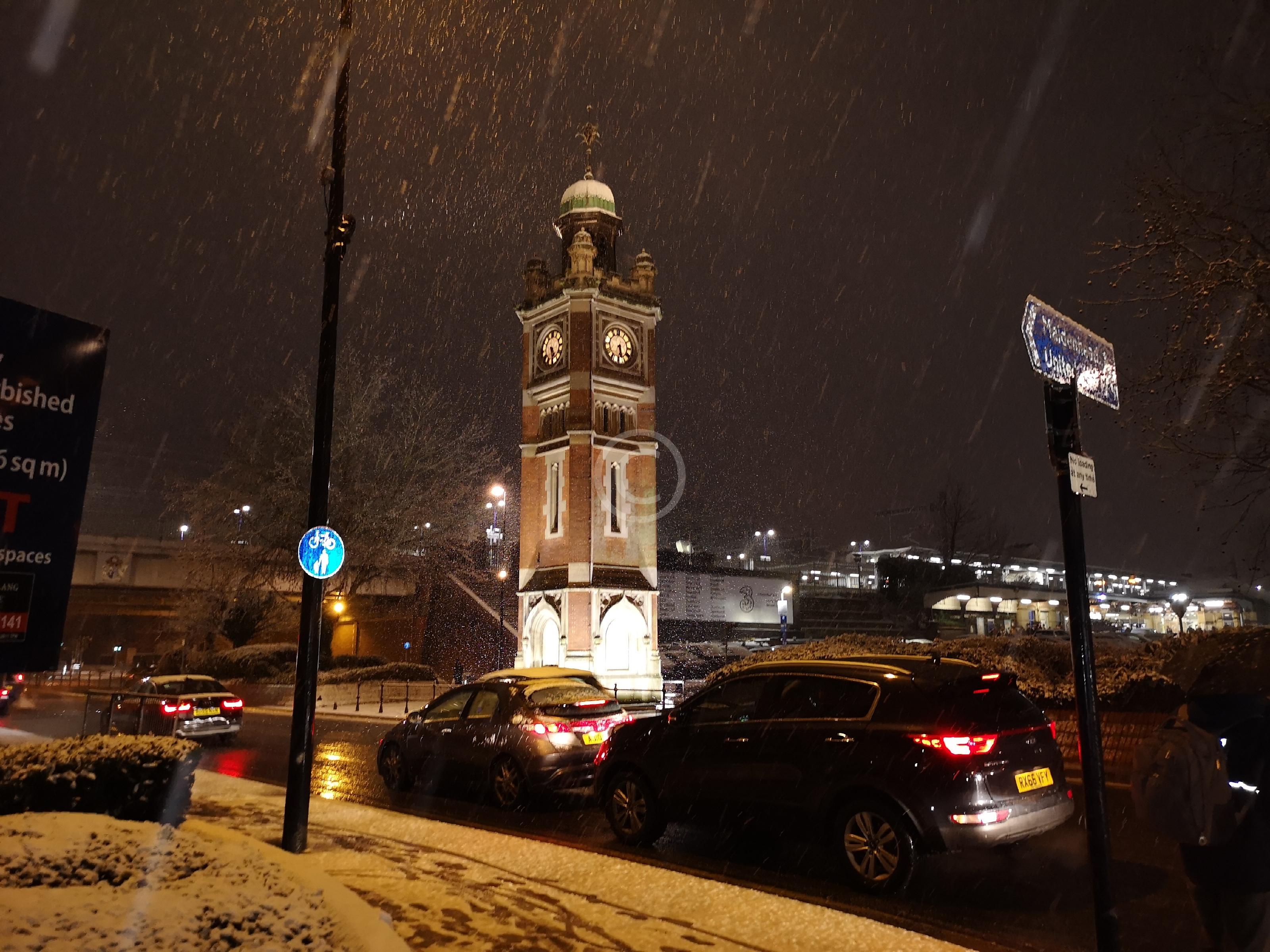 MAIDENHEAD 130851 - Photo 1 of 11 - Baylis Media Photos