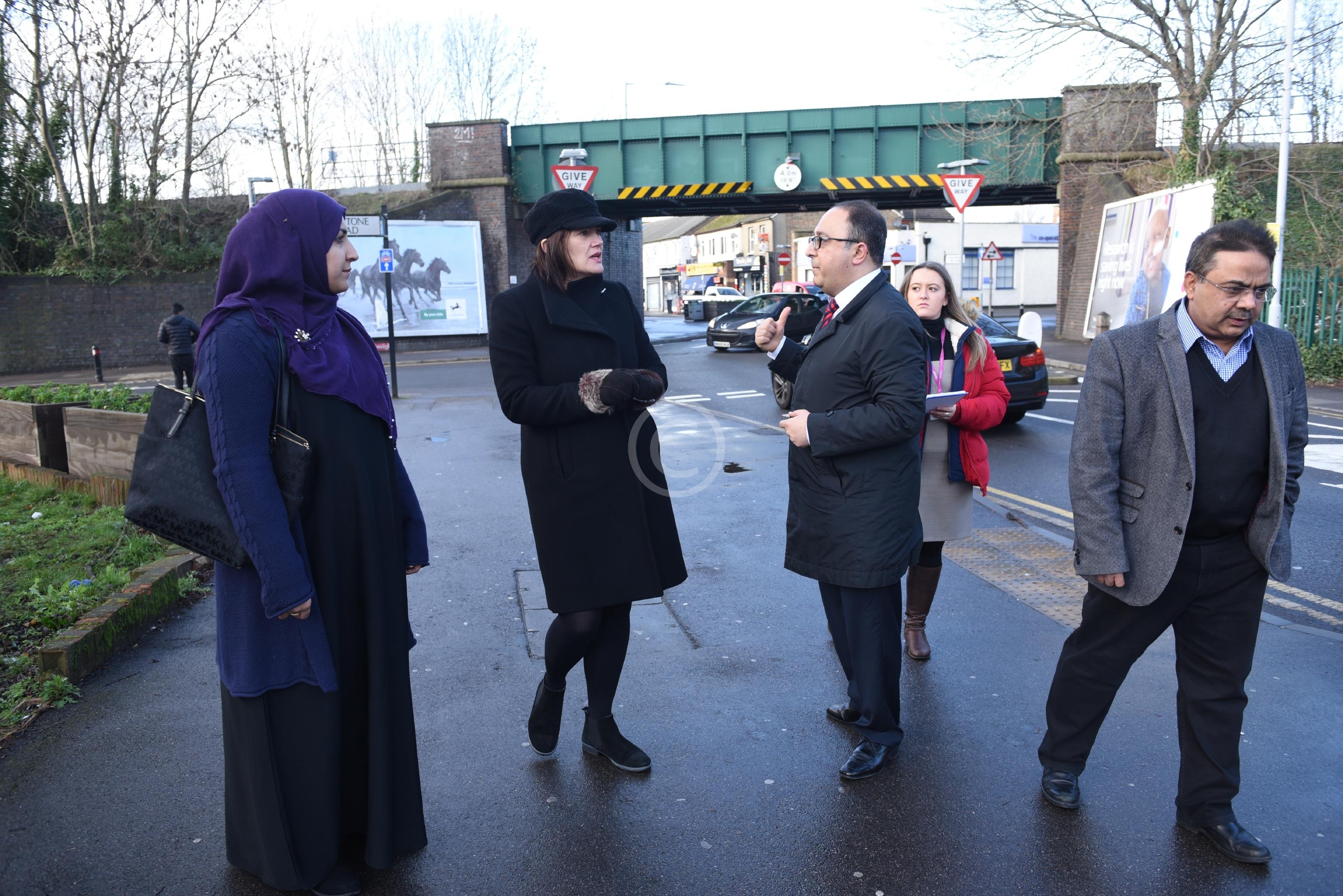 CHALVEY 130860 - Photo 3 of 29 - Baylis Media Photos