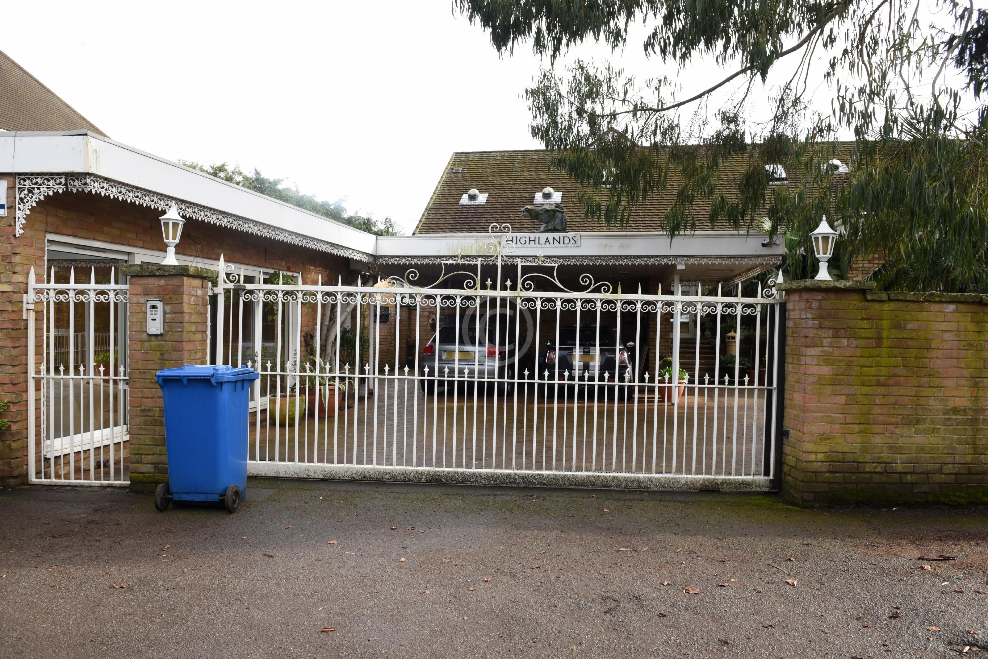 BRAY 130900 - Photo 1 of 7 - Baylis Media Photos