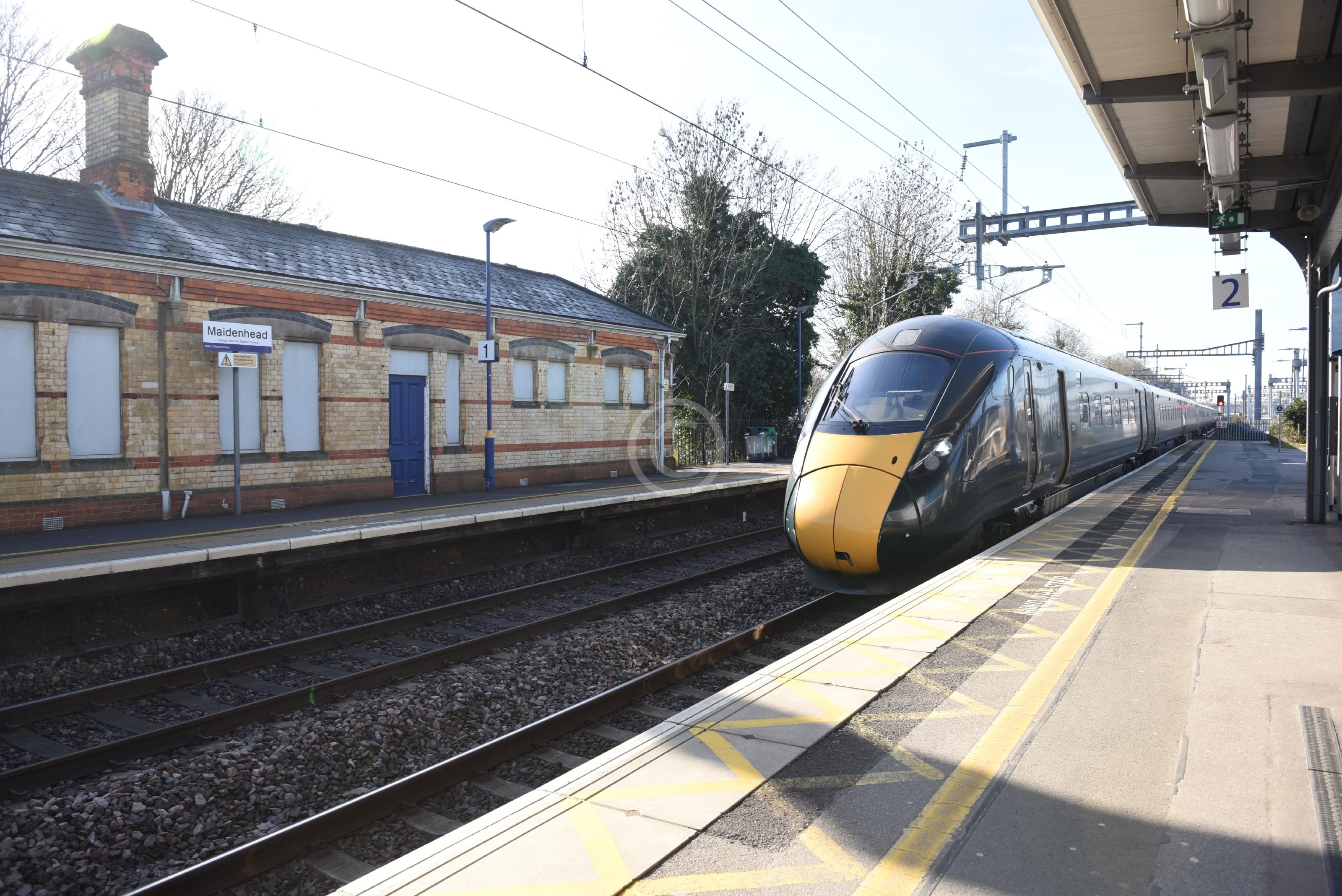 MAIDENHEAD 130925 - Photo 1 of 18 - Baylis Media Photos