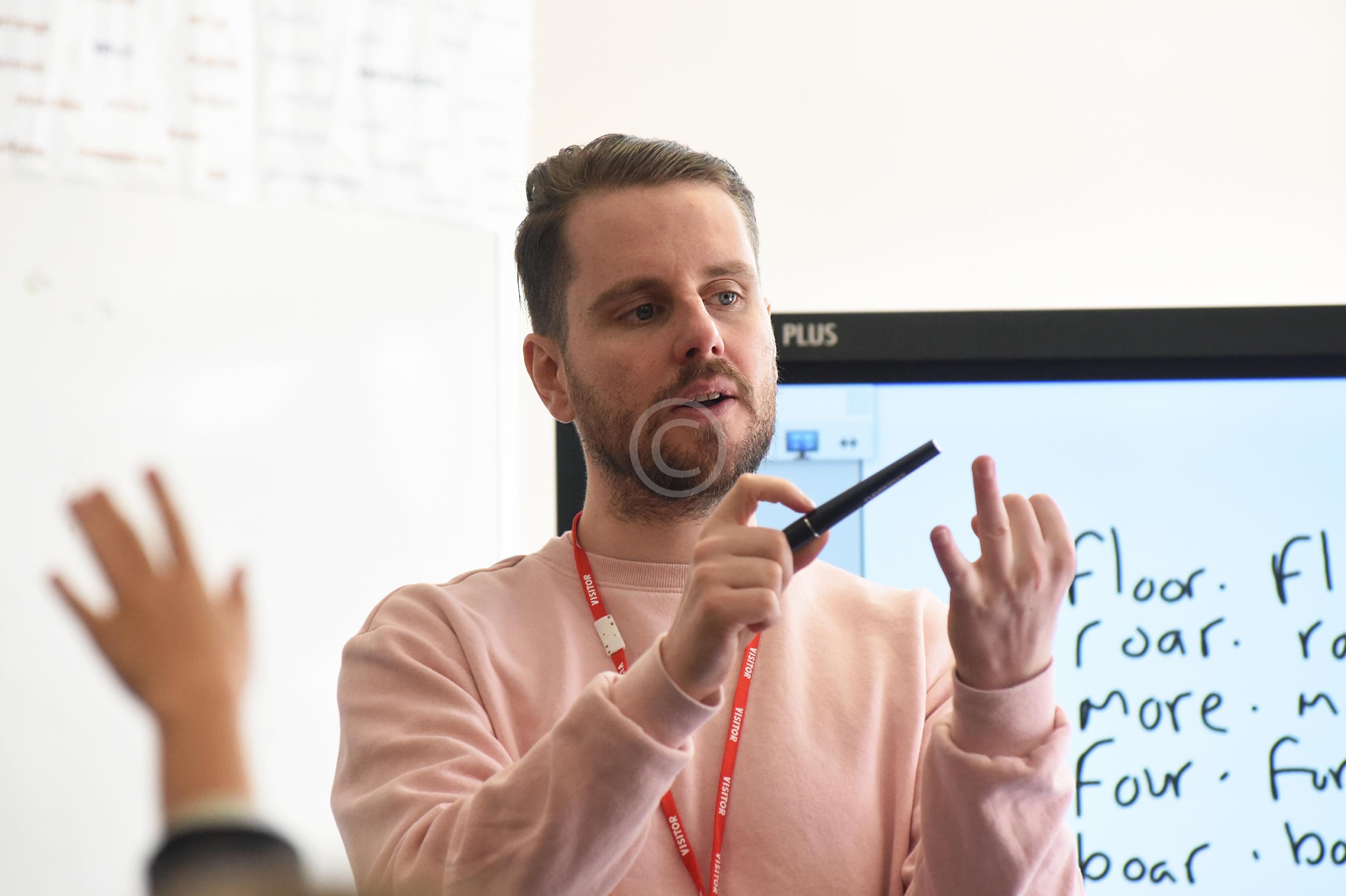 COOKHAM 131002 - Photo 1 of 9 - Baylis Media Photos