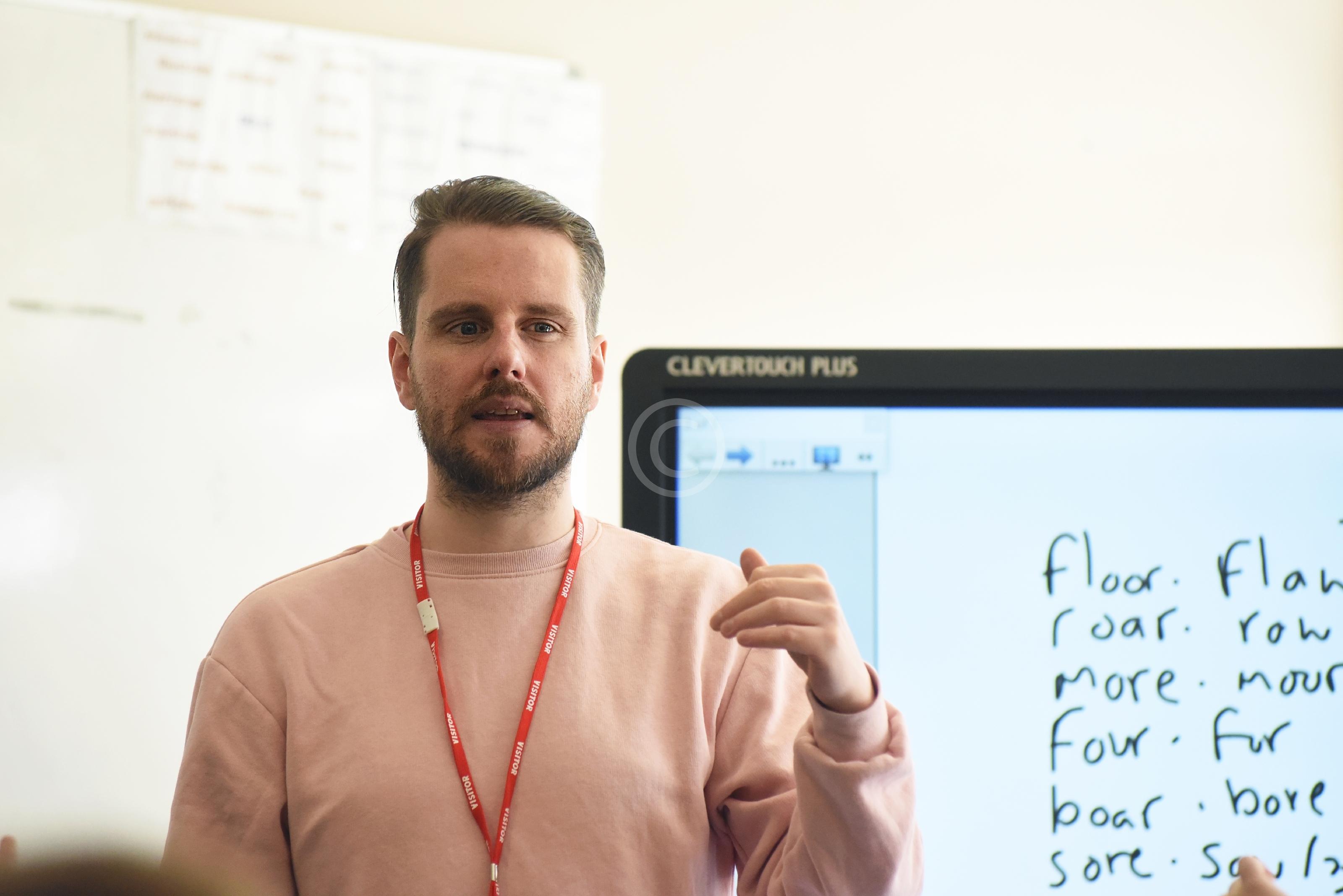 COOKHAM 131002 - Photo 1 of 9 - Baylis Media Photos