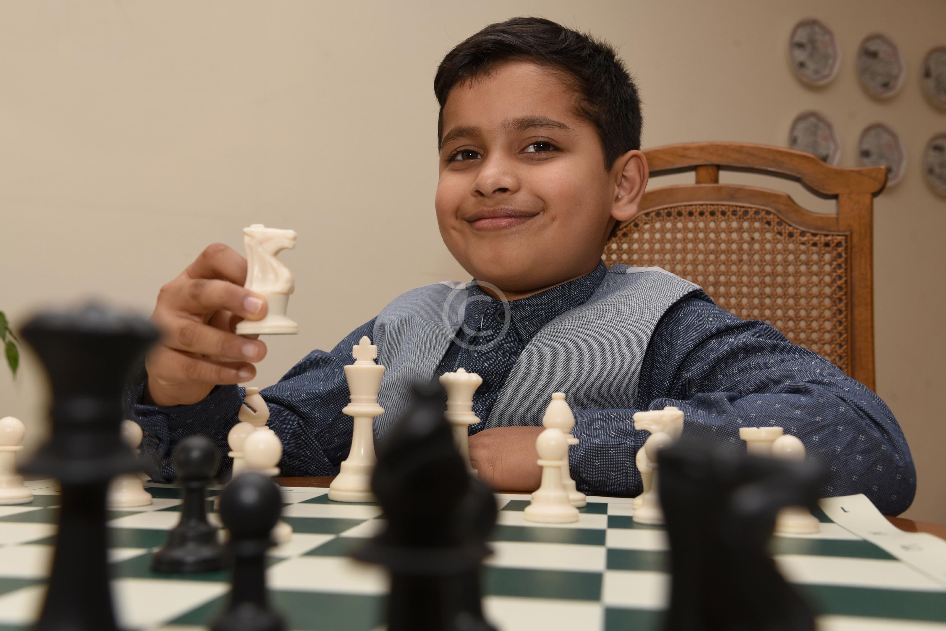 MAIDENHEAD 131003 - Photo 1 of 7 - Baylis Media Photos