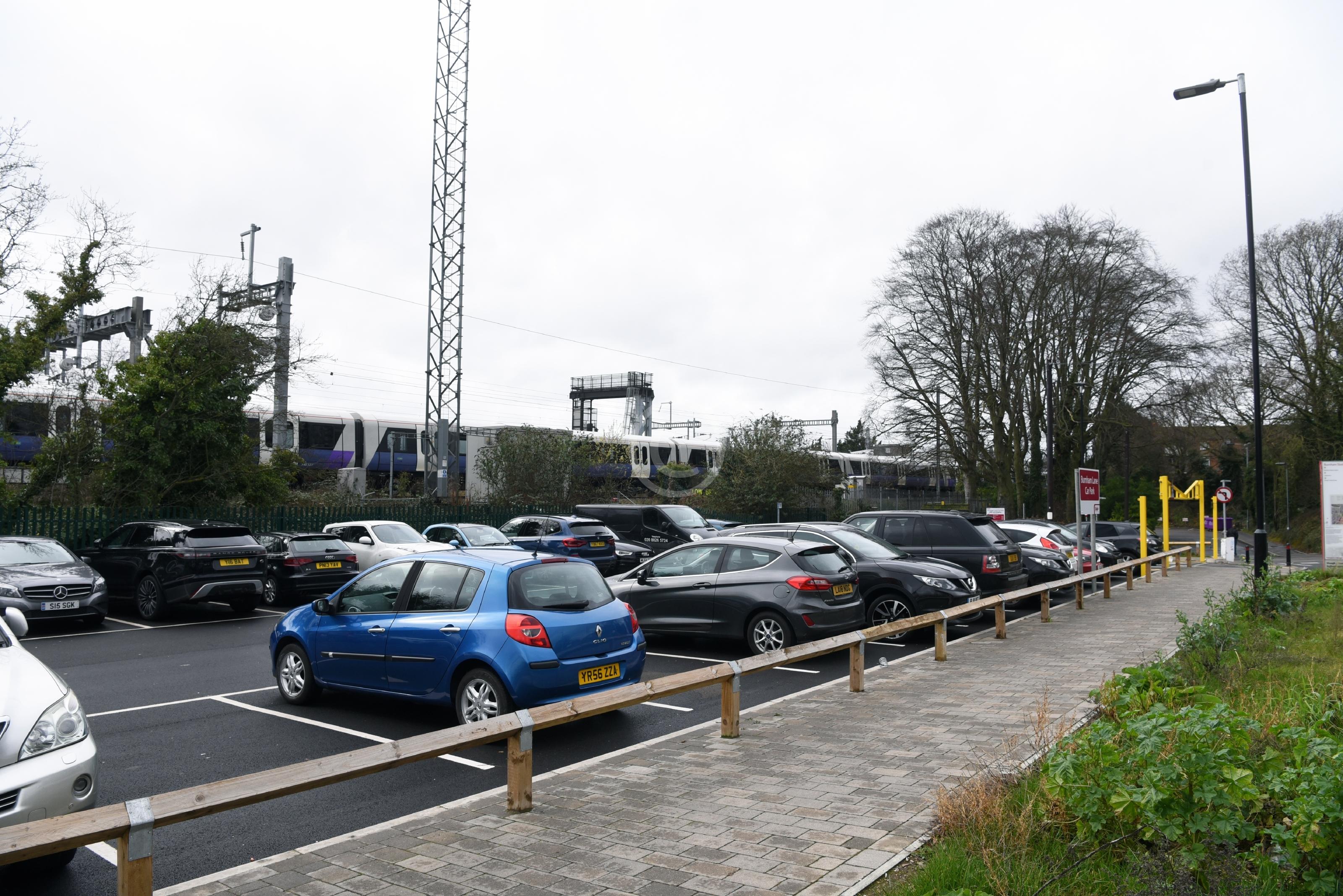 SLOUGH 131012 - Photo 1 of 6 - Baylis Media Photos