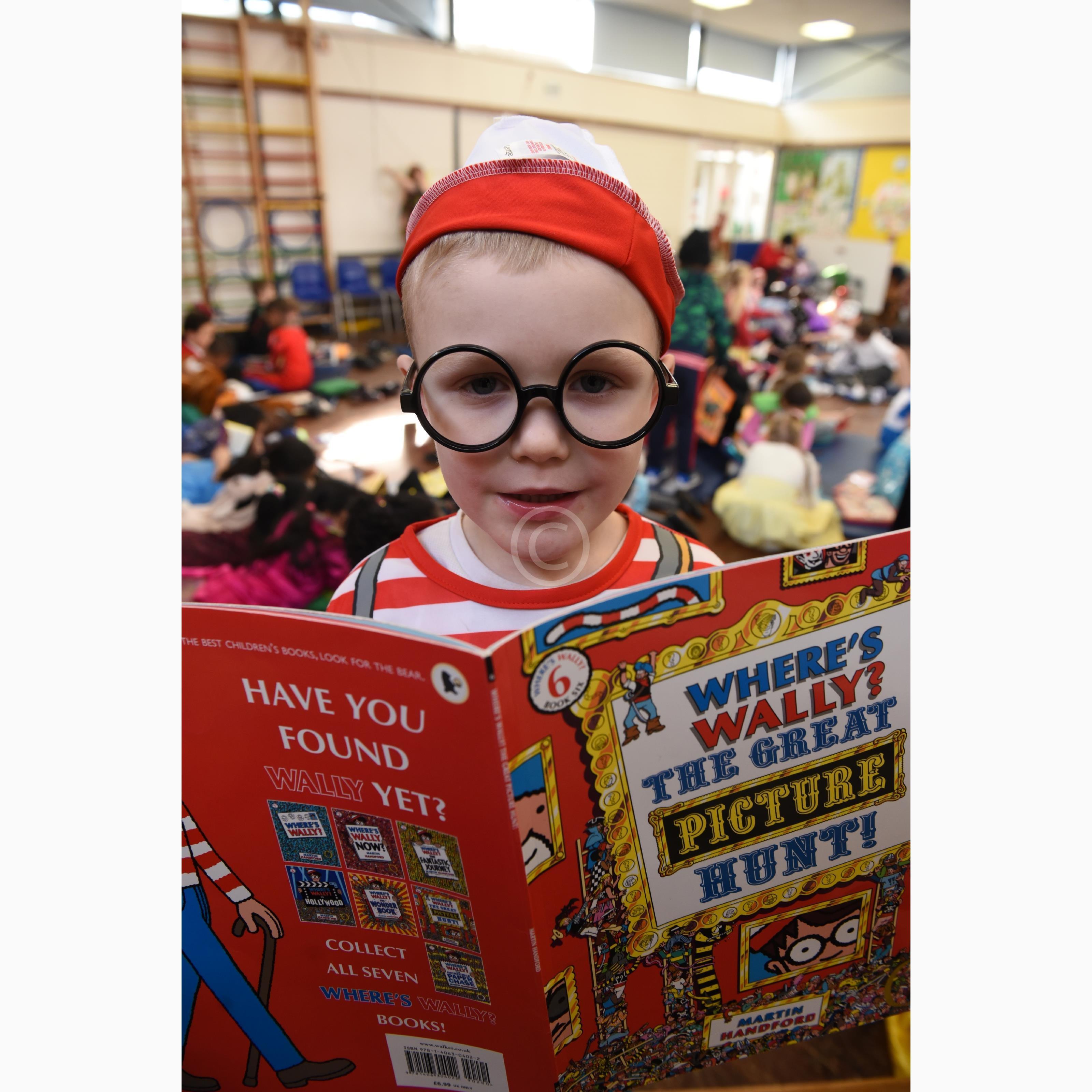 WINDSOR 131021 - Photo 1 of 34 - Baylis Media Photos