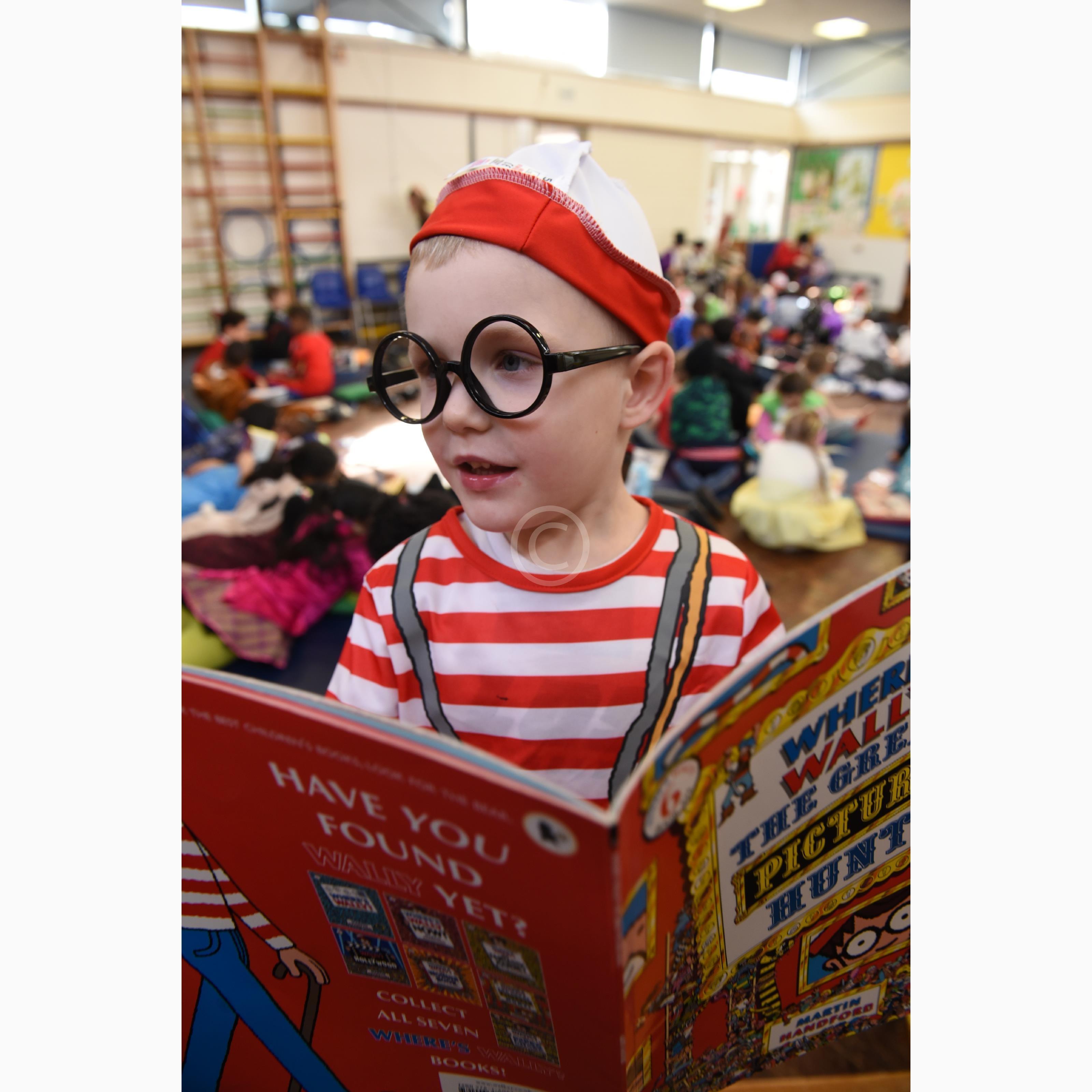 WINDSOR 131021 - Photo 1 of 34 - Baylis Media Photos