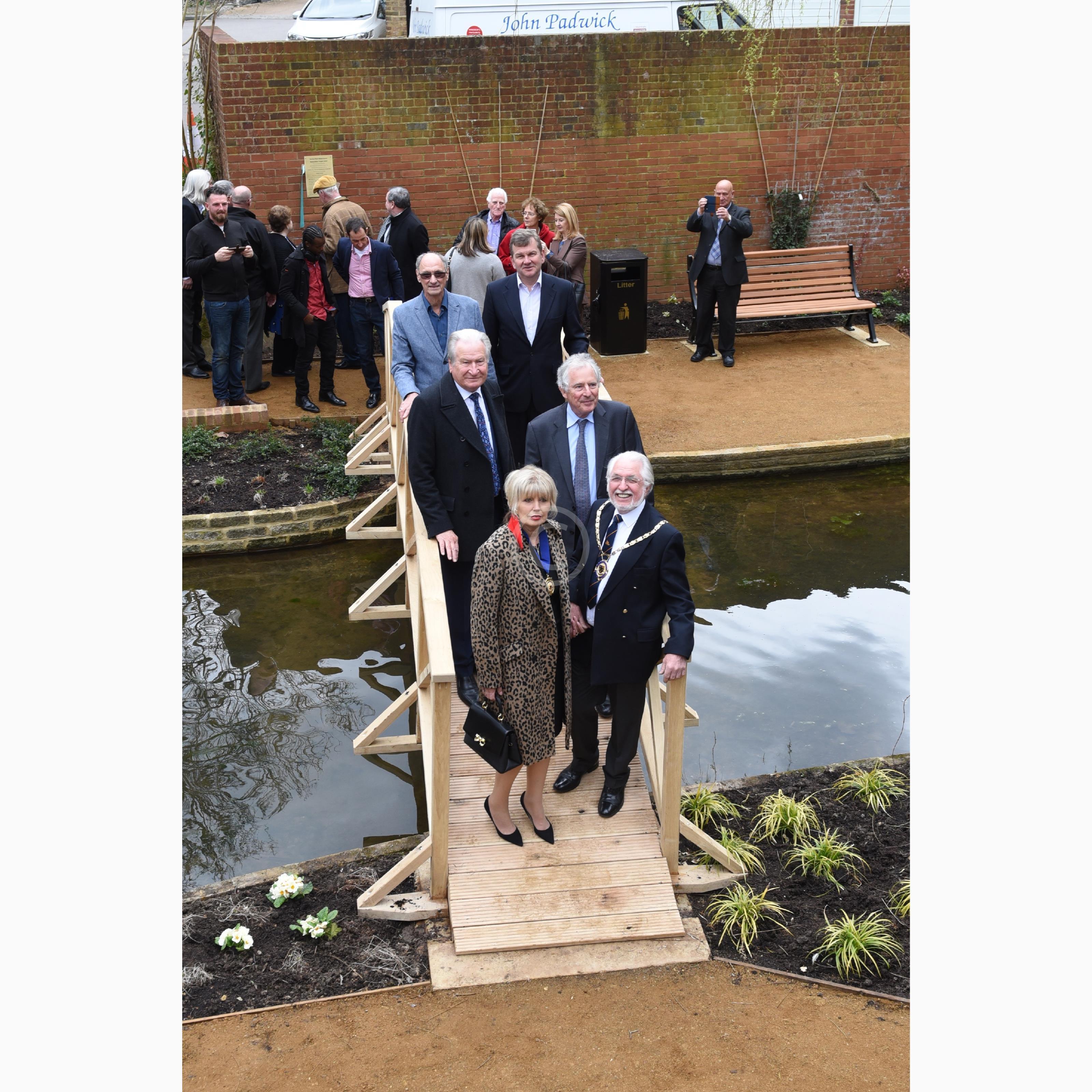 ETON 131071 - Photo 1 of 26 - Baylis Media Photos