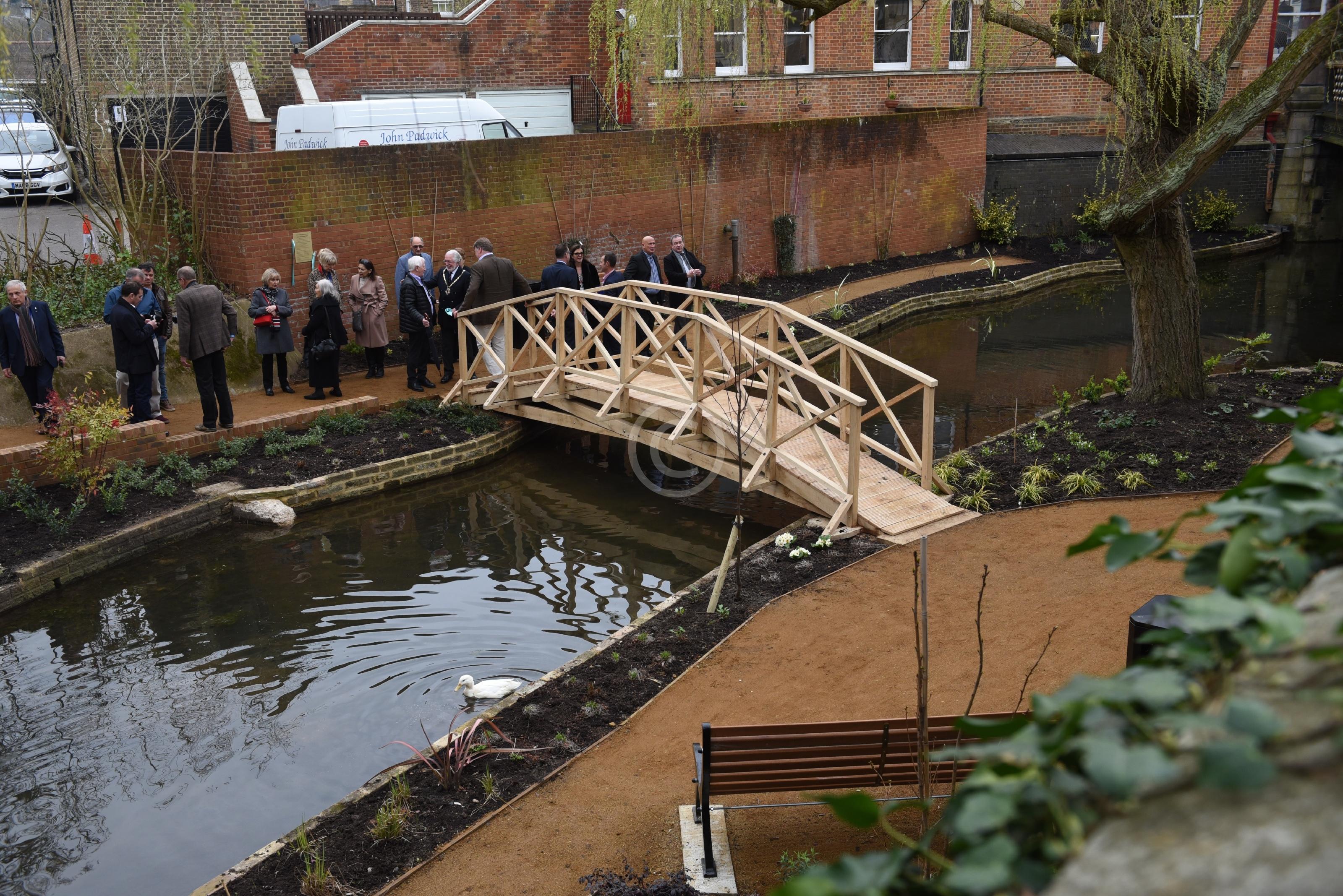 ETON 131071 - Photo 1 of 26 - Baylis Media Photos