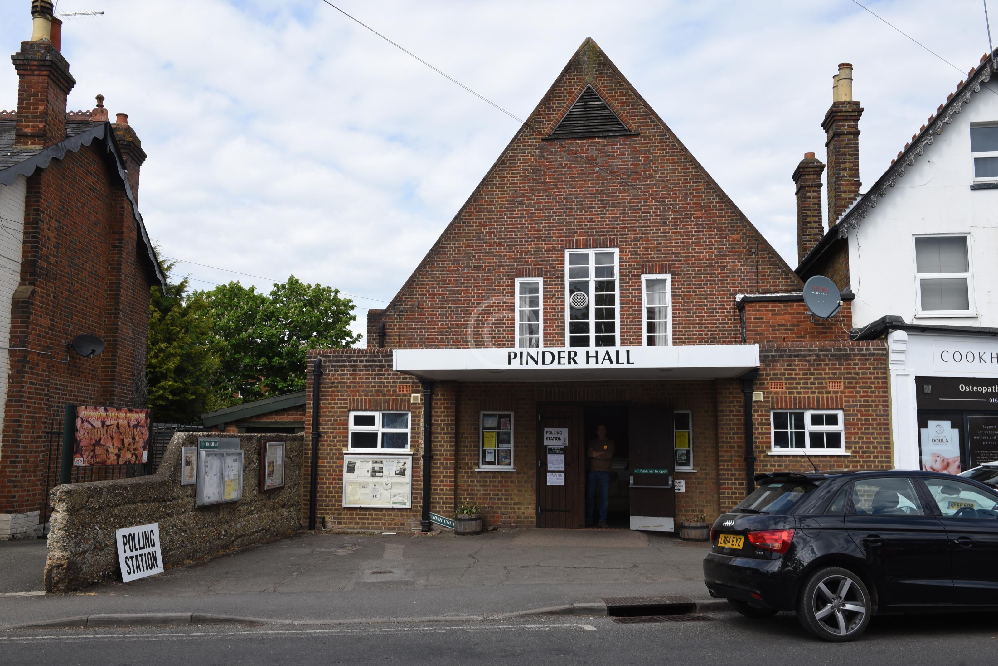 COOKHAM RISE - Photo 1 of 6 - Baylis Media Photos