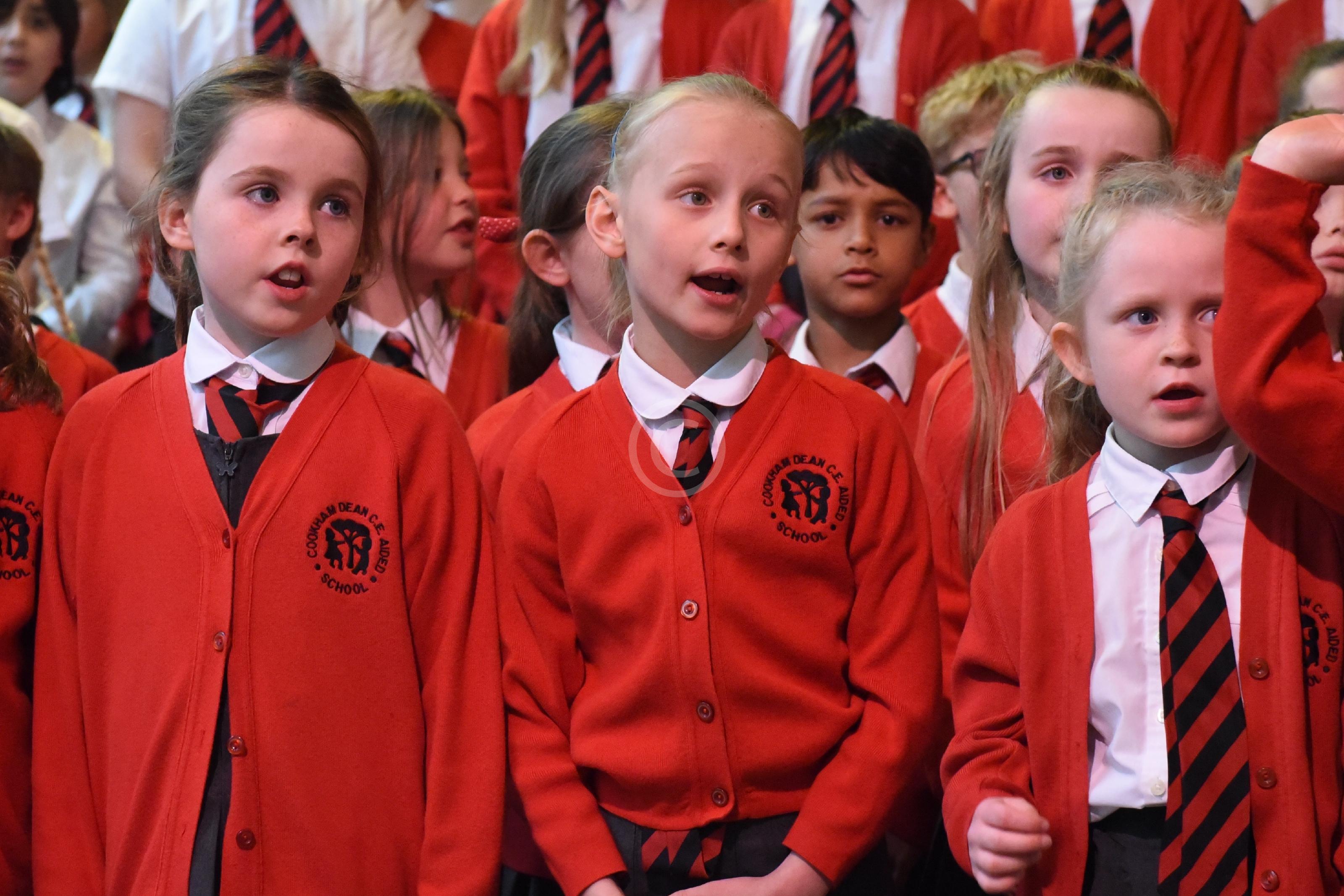 TAPLOW 131269 - Photo 2 of 34 - Baylis Media Photos