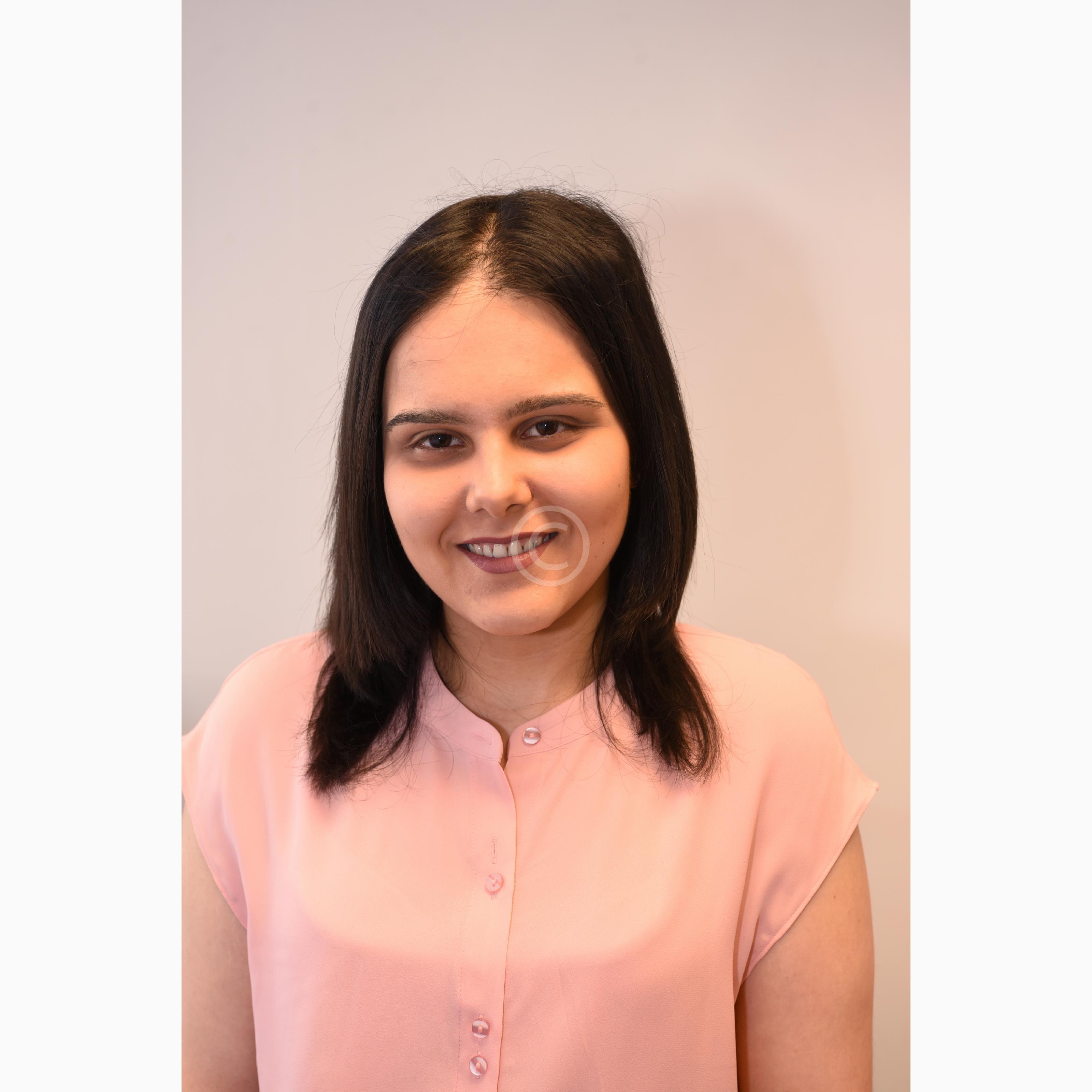 MAIDENHEAD 131318 - Photo 1 of 3 - Baylis Media Photos