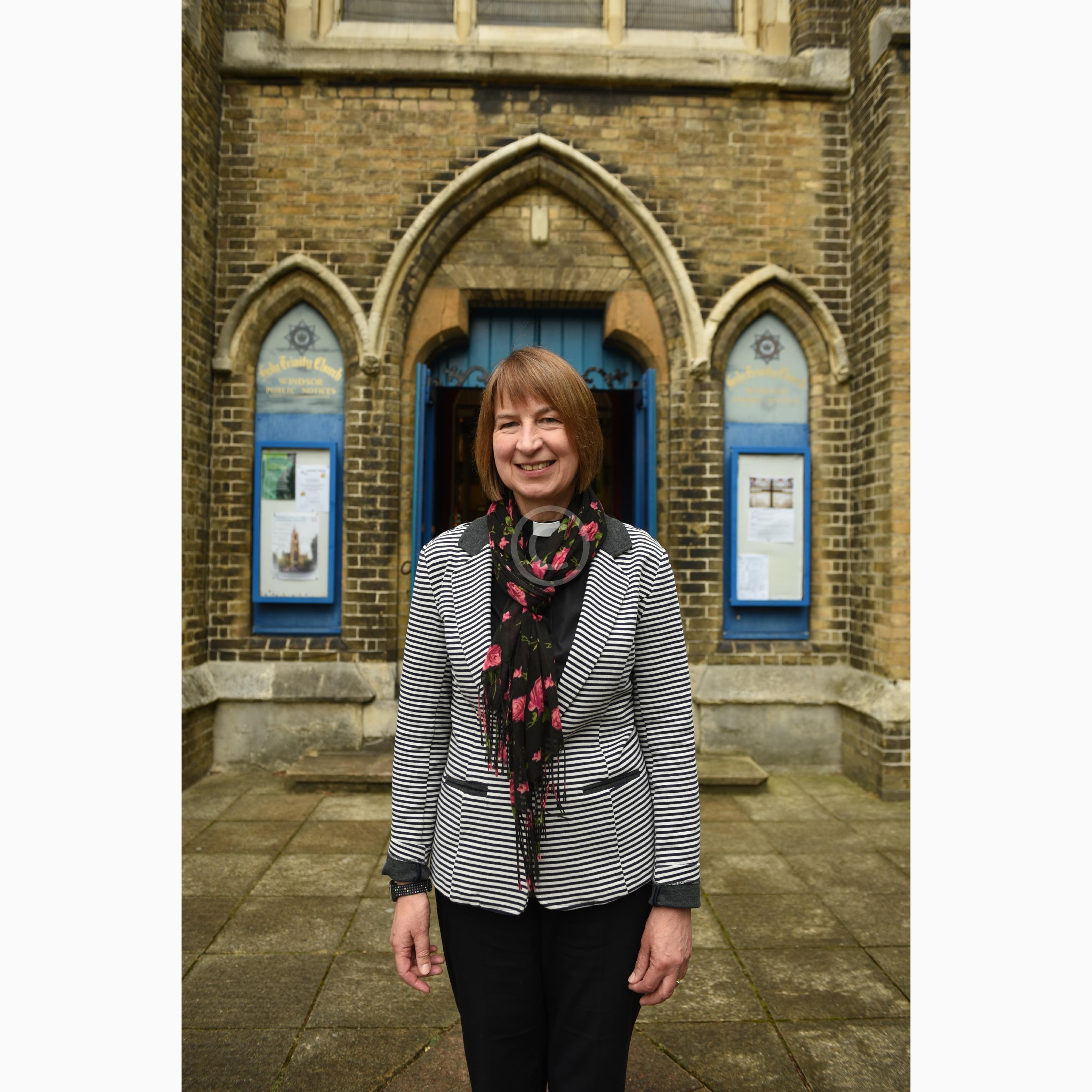 WINDSOR 131410 - Photo 1 of 15 - Baylis Media Photos