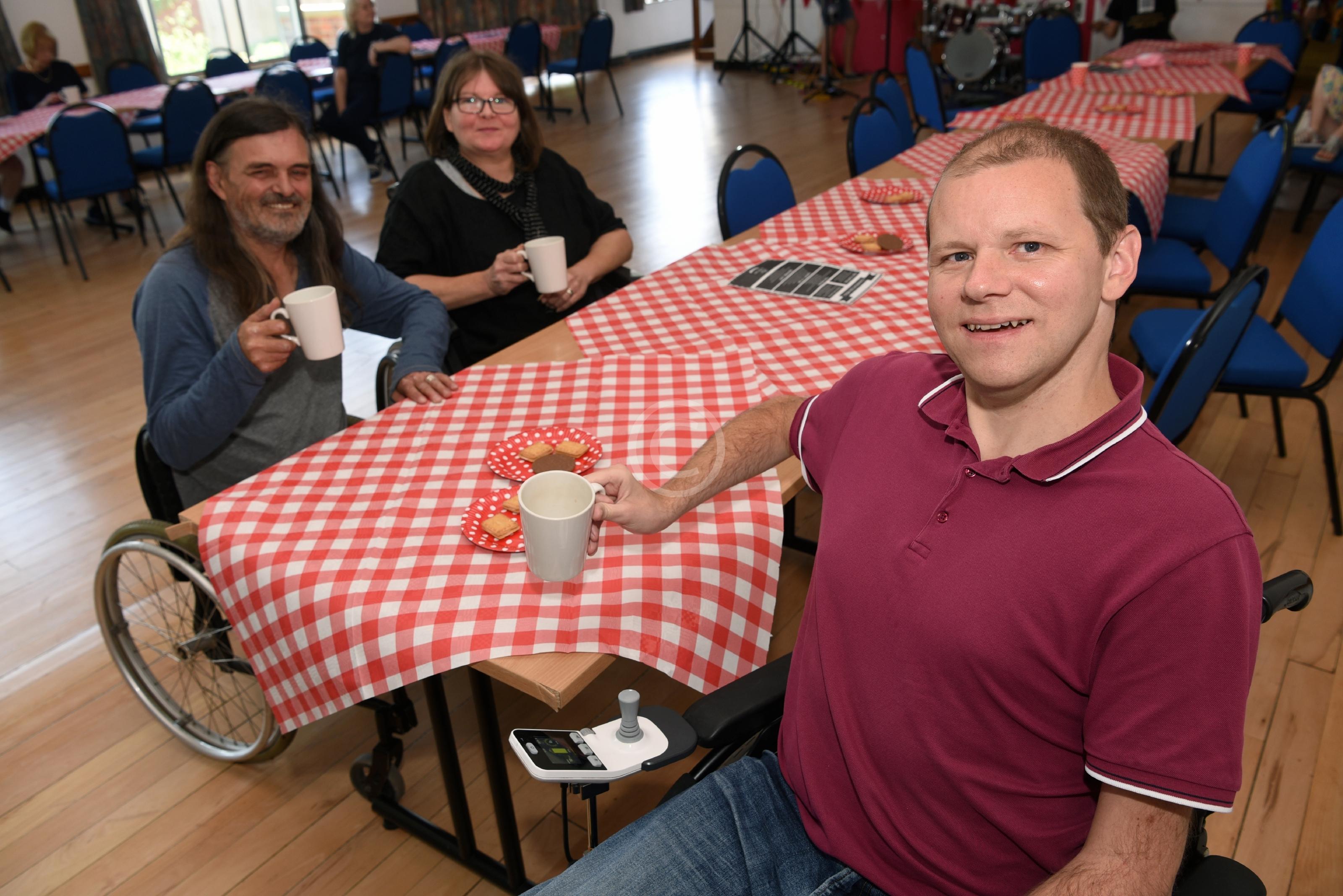 MAIDENHEAD 131447 - Photo 1 of 7 - Baylis Media Photos