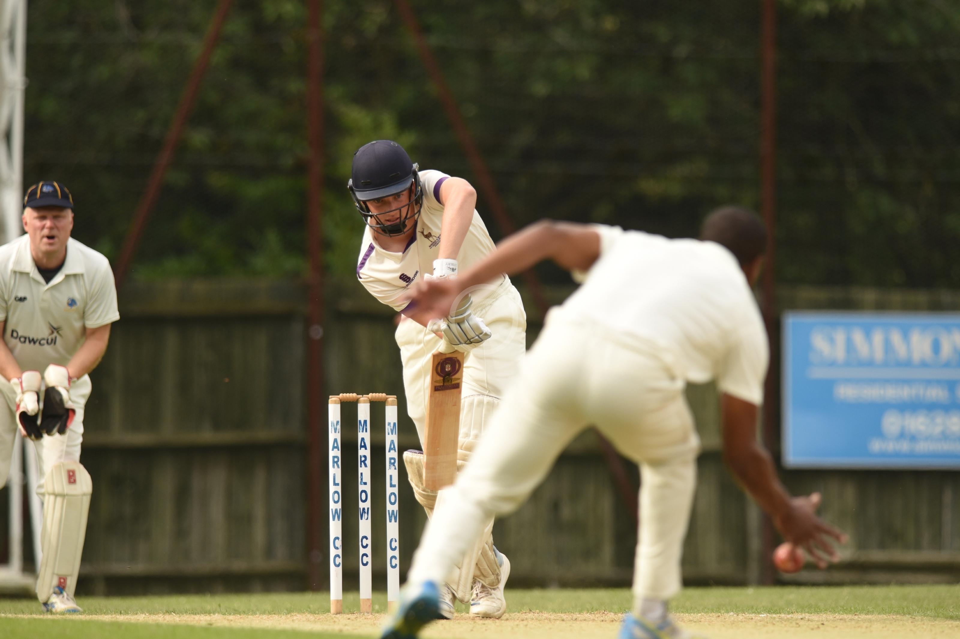 CRICKET 131520 - Photo 1 of 14 - Baylis Media Photos