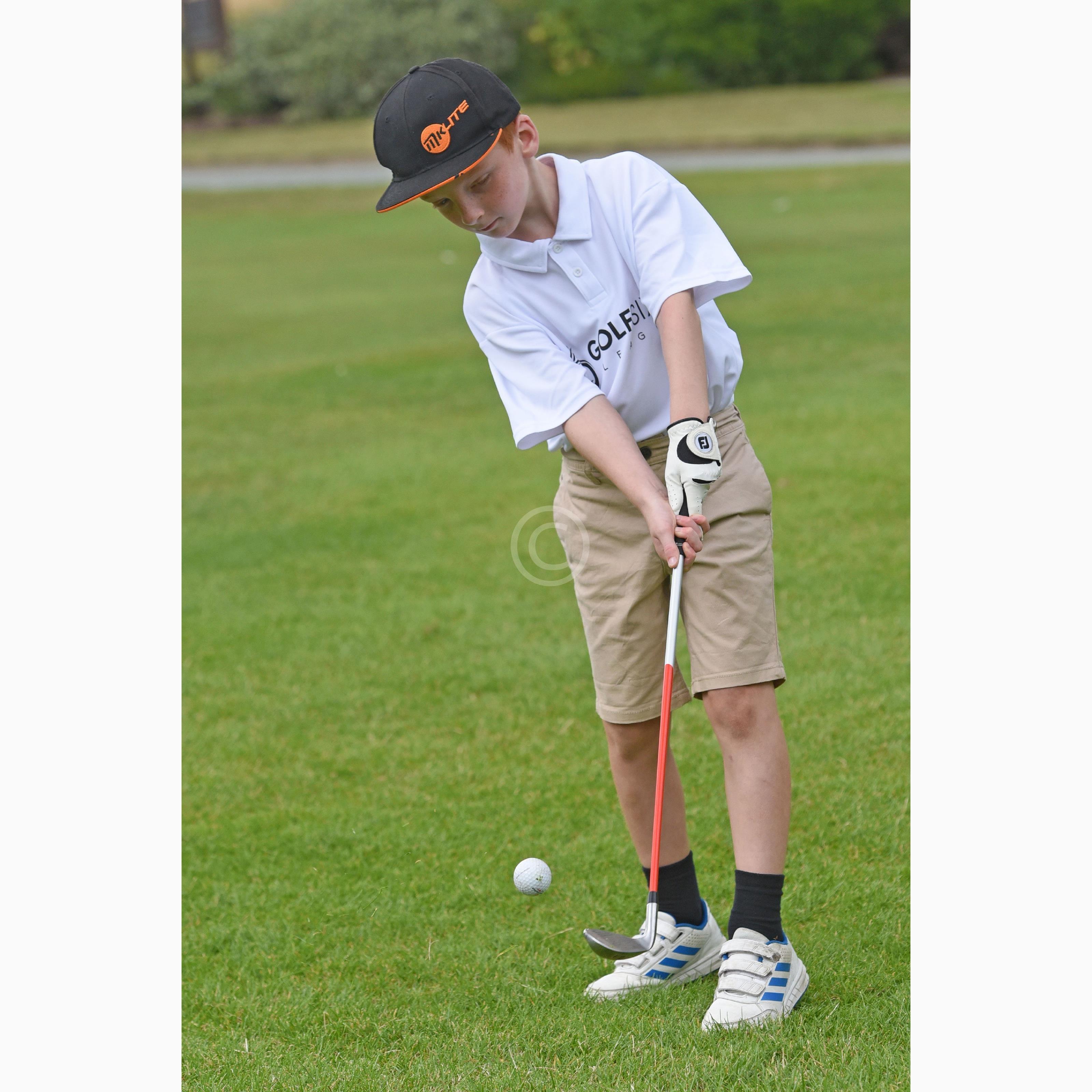 COOKHAM DEAN 131598 - Photo 1 of 4 - Baylis Media Photos