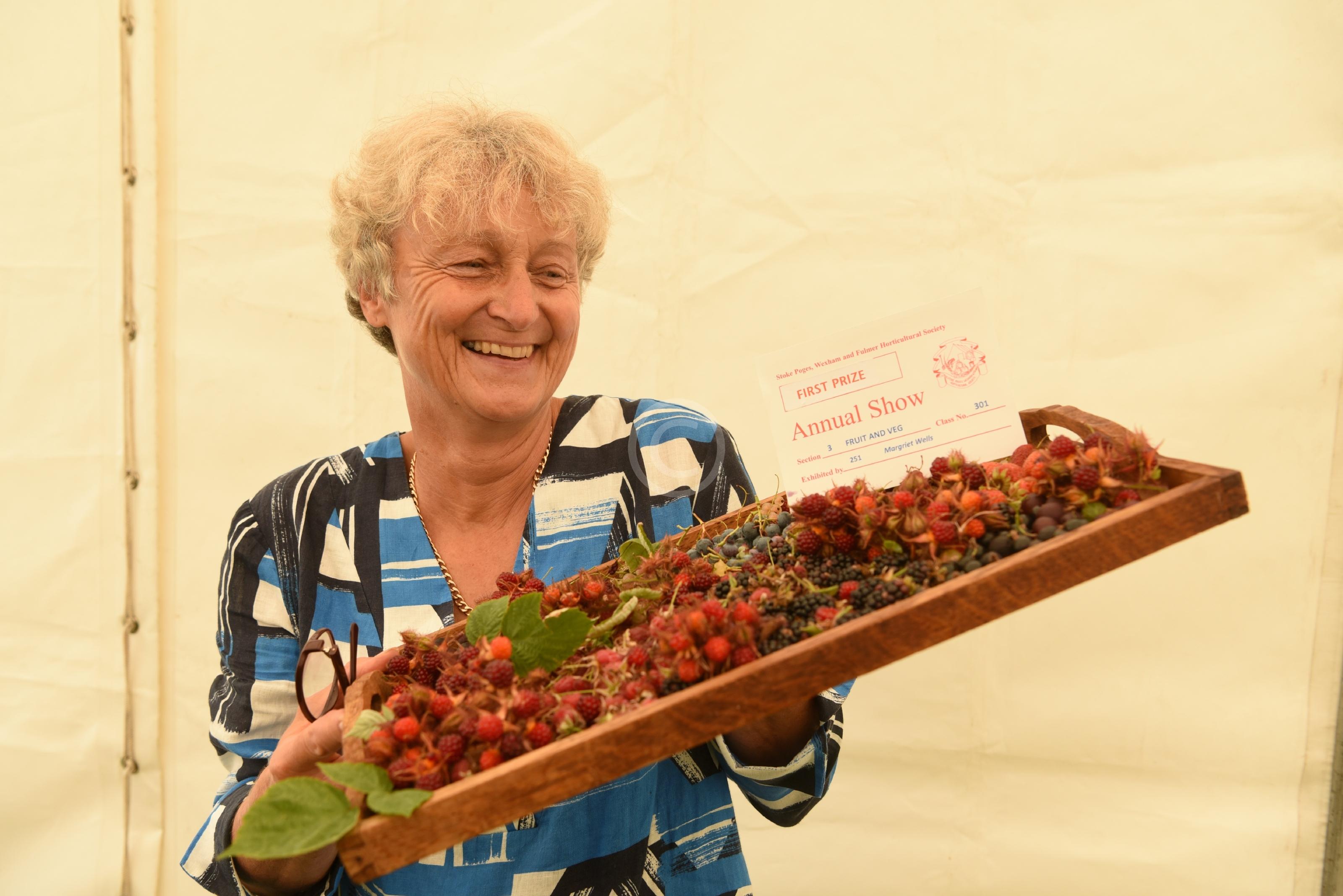 STOKE POGES 131622 - Photo 1 of 8 - Baylis Media Photos