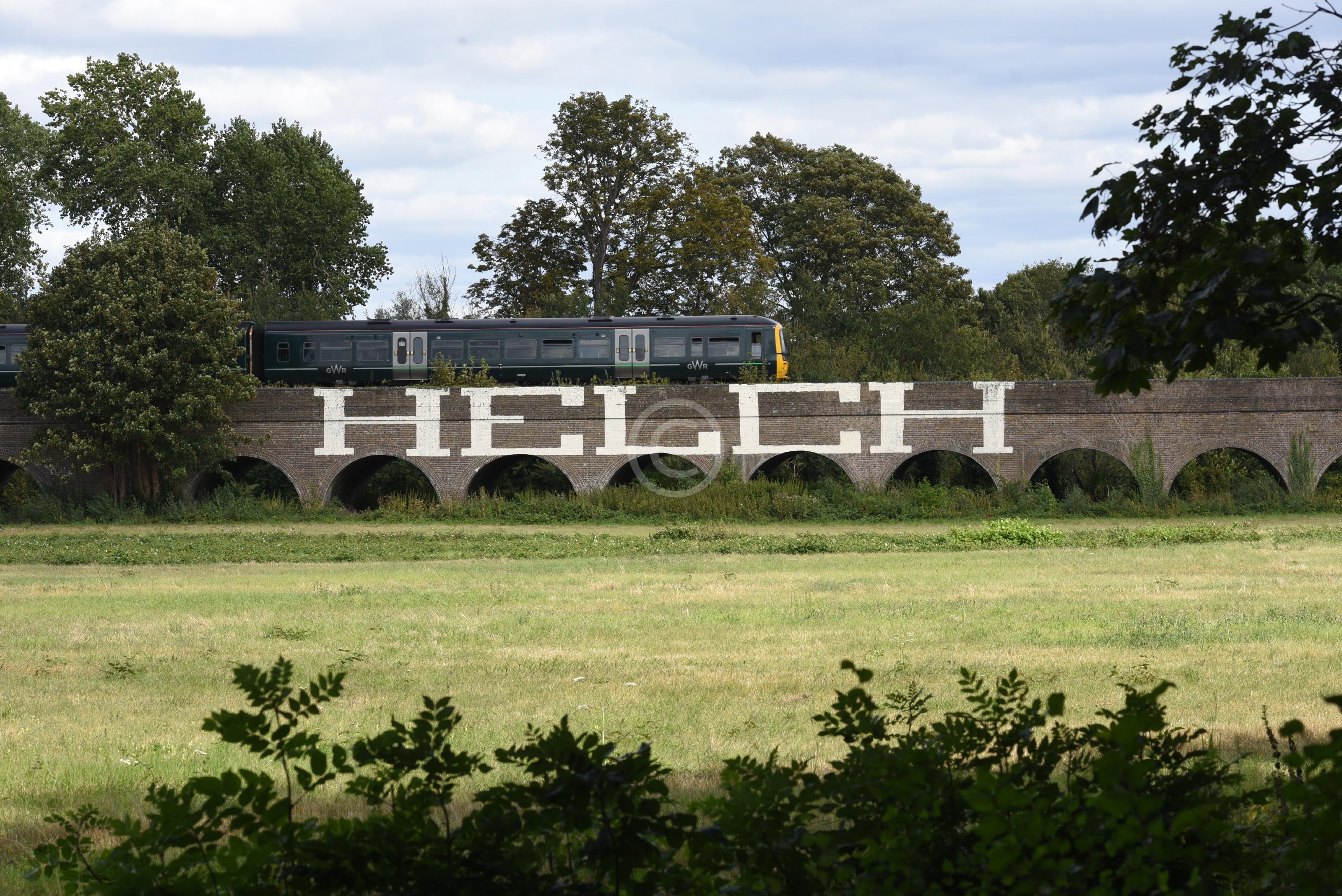 ETON 131782 - Photo 1 of 14 - Baylis Media Photos