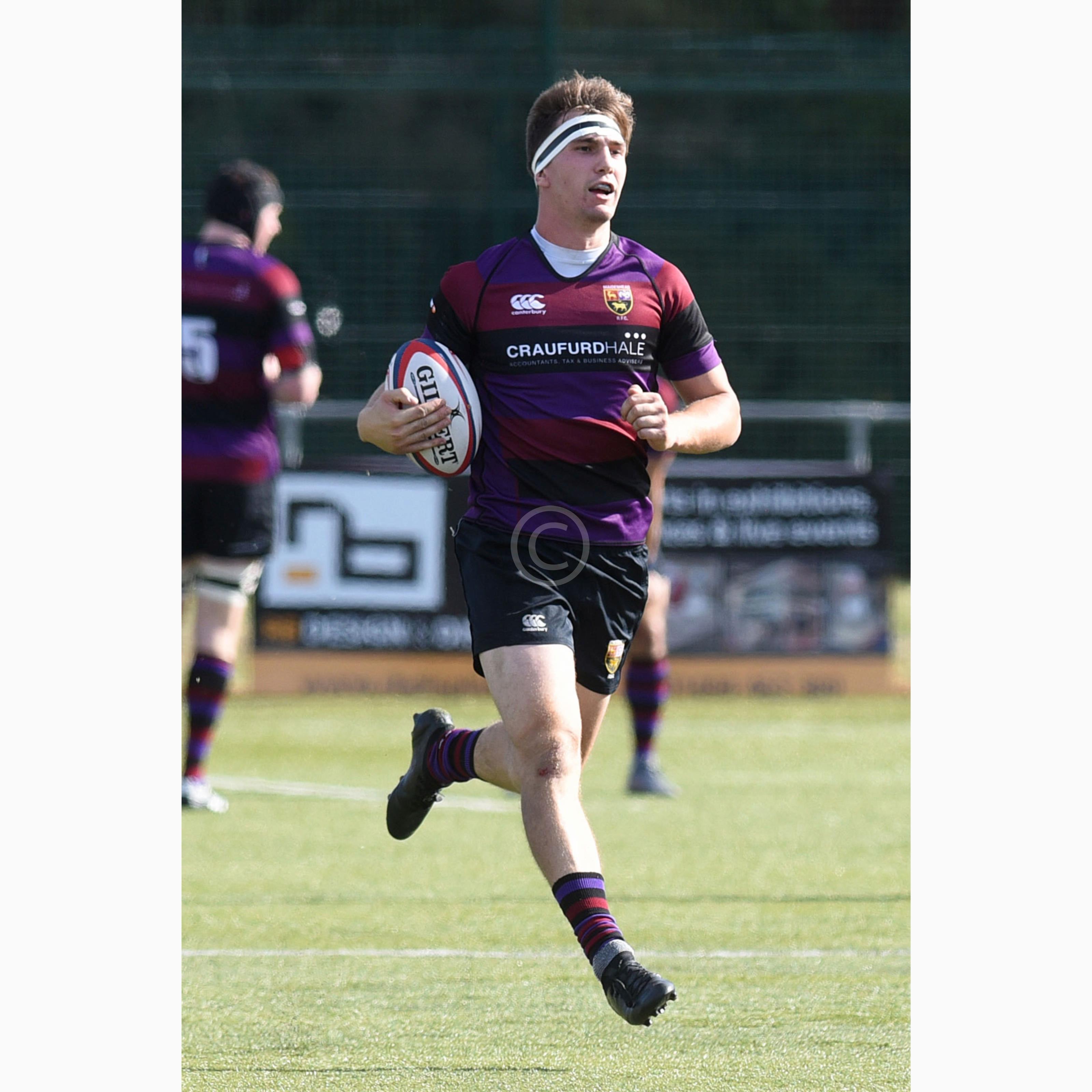 MAIDENHEAD 131843 - Photo 4 of 8 - Baylis Media Photos