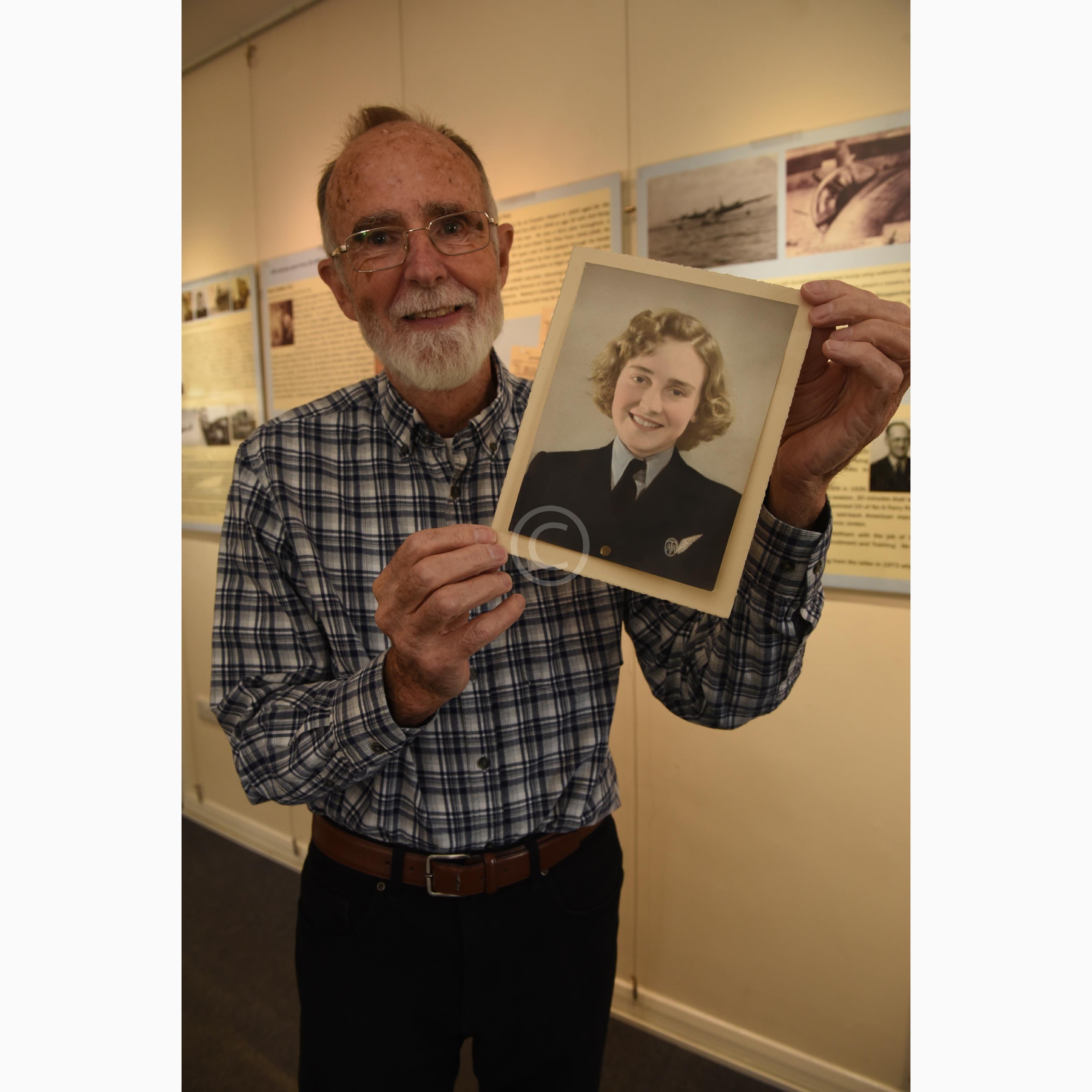 MAIDENHEAD 131892 - Photo 1 of 19 - Baylis Media Photos