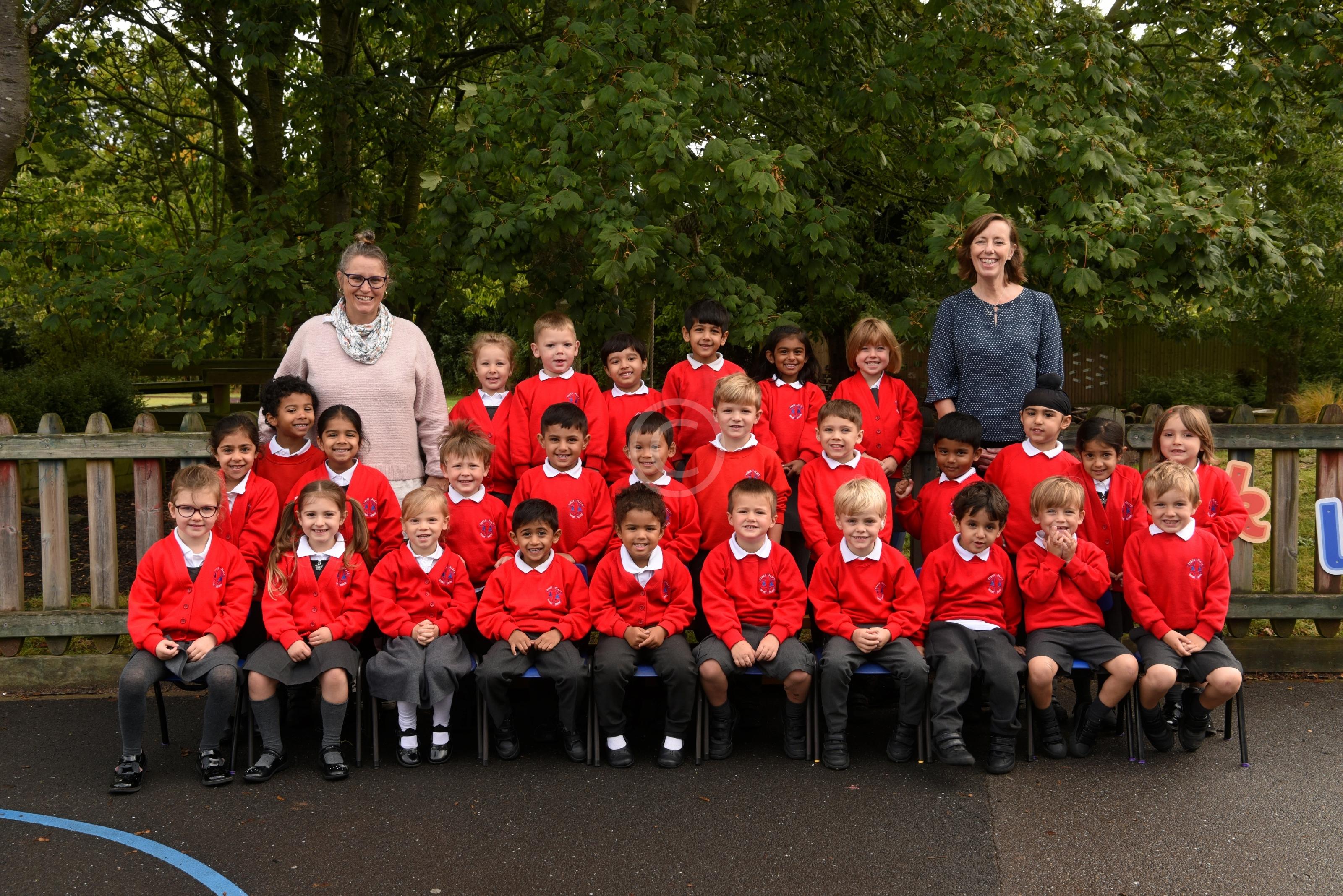 FIRST CLASS 131897 - Photo 1 of 12 - Baylis Media Photos