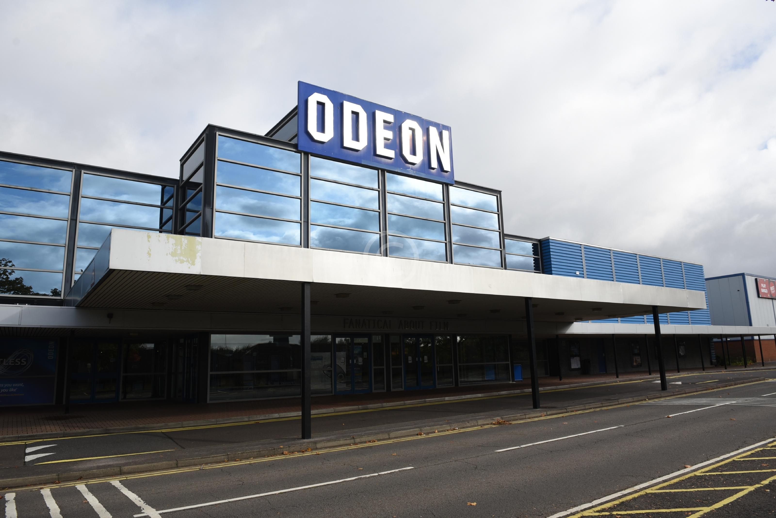 BASINGSTOKE 131912 - Photo 1 of 12 - Baylis Media Photos