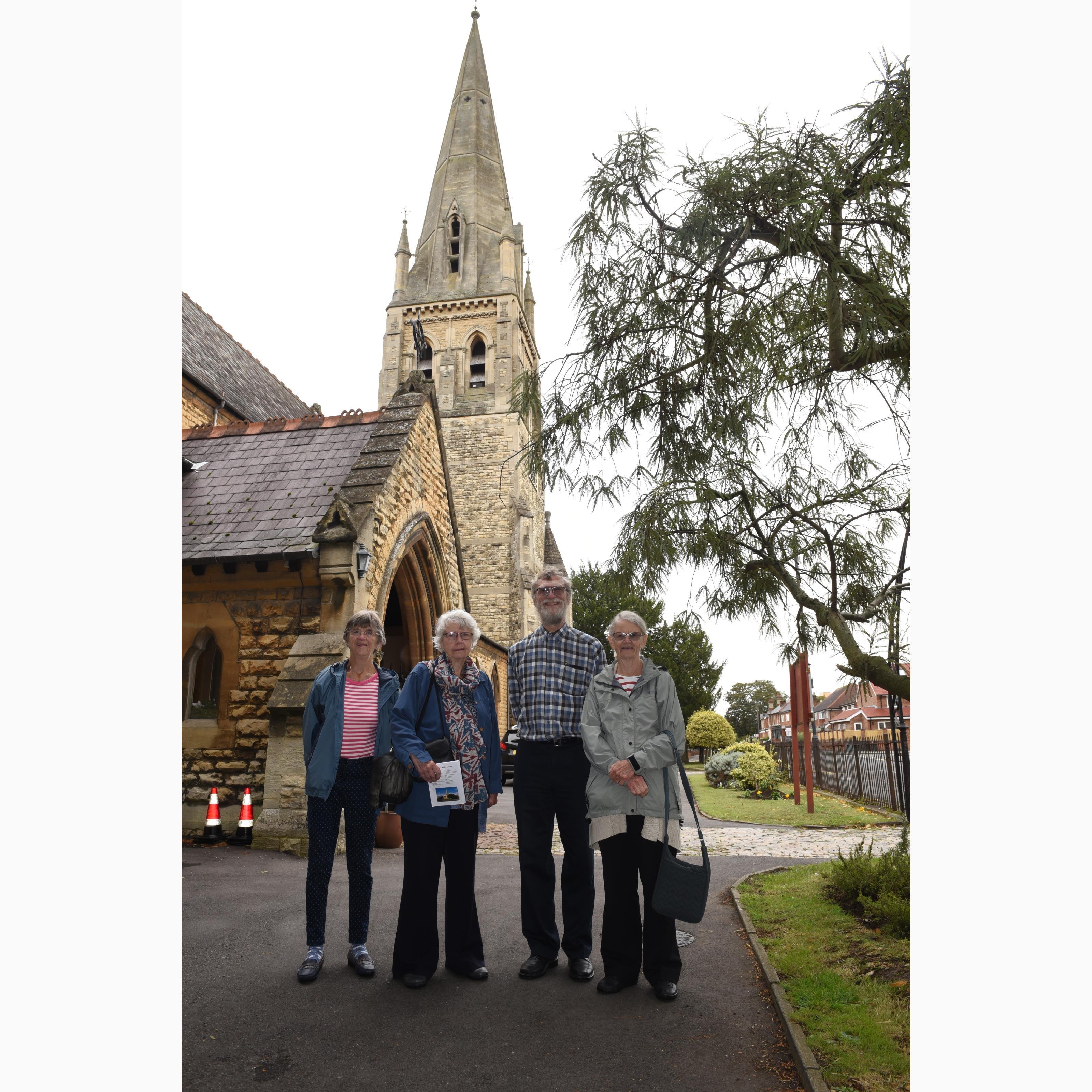 MAIDENHEAD 131929 - Photo 1 of 7 - Baylis Media Photos