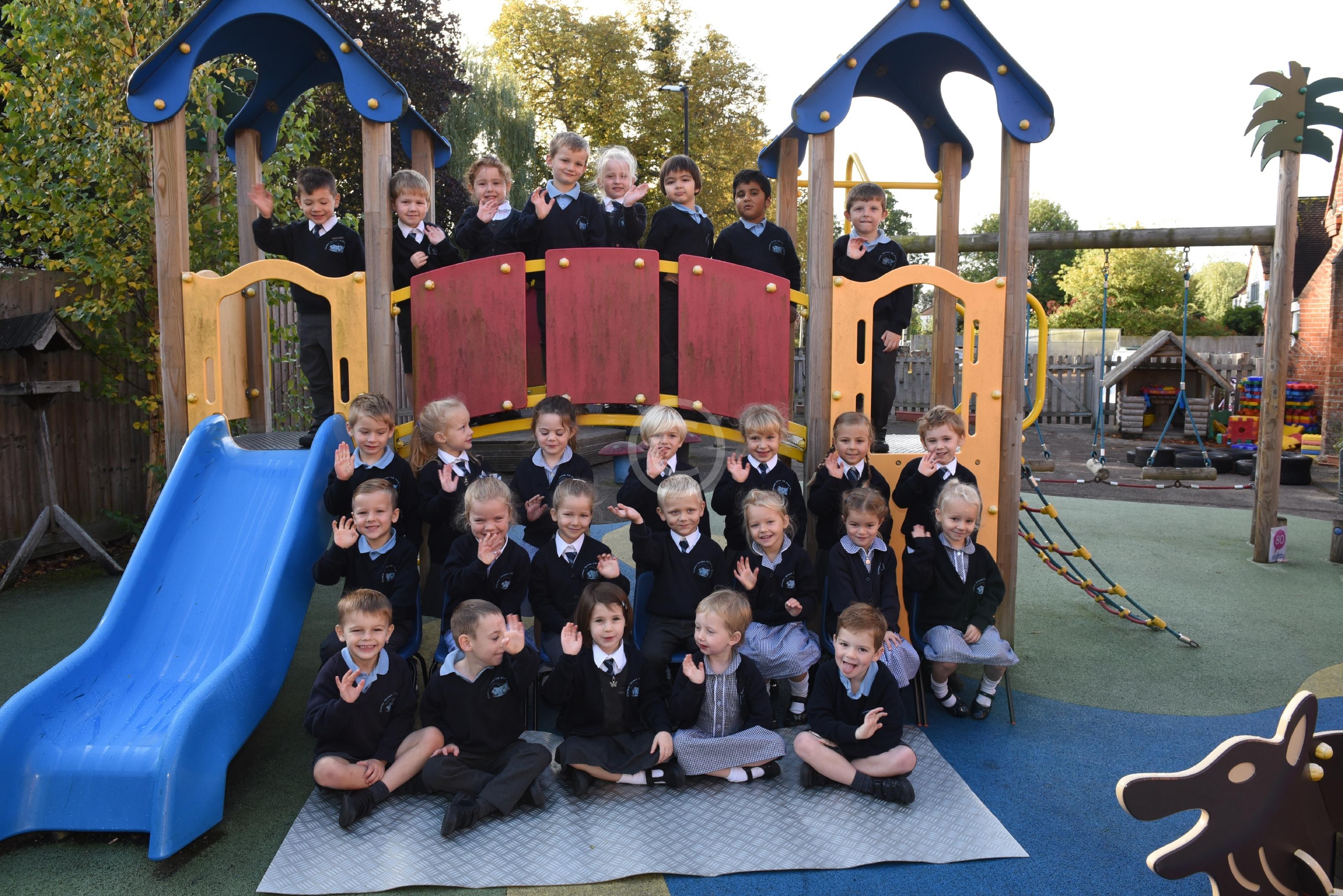 FIRST CLASS 132001 - Photo 1 of 9 - Baylis Media Photos