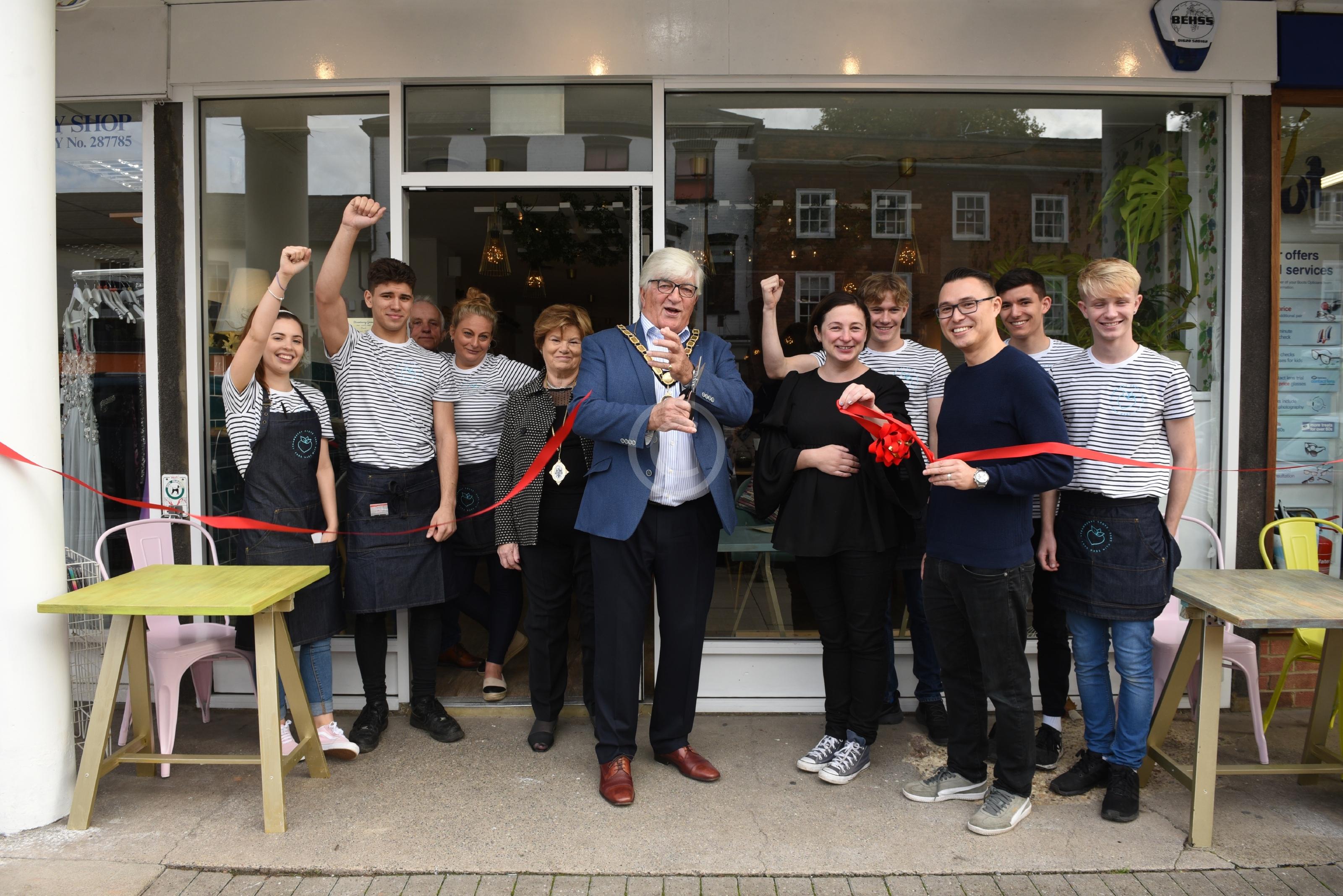 MARLOW 132032 - Photo 1 of 9 - Baylis Media Photos