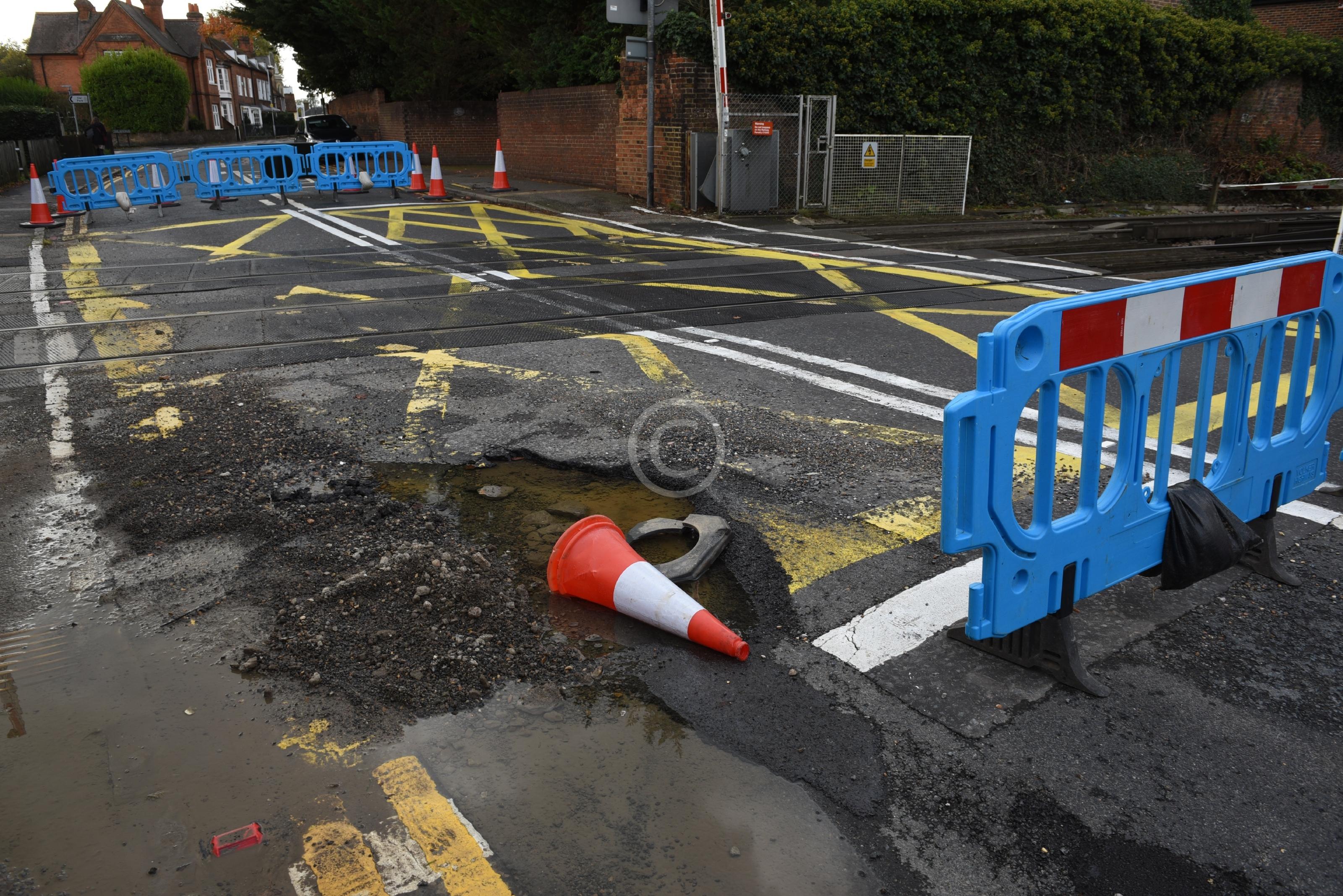 DATCHET 132034 - Photo 1 of 8 - Baylis Media Photos