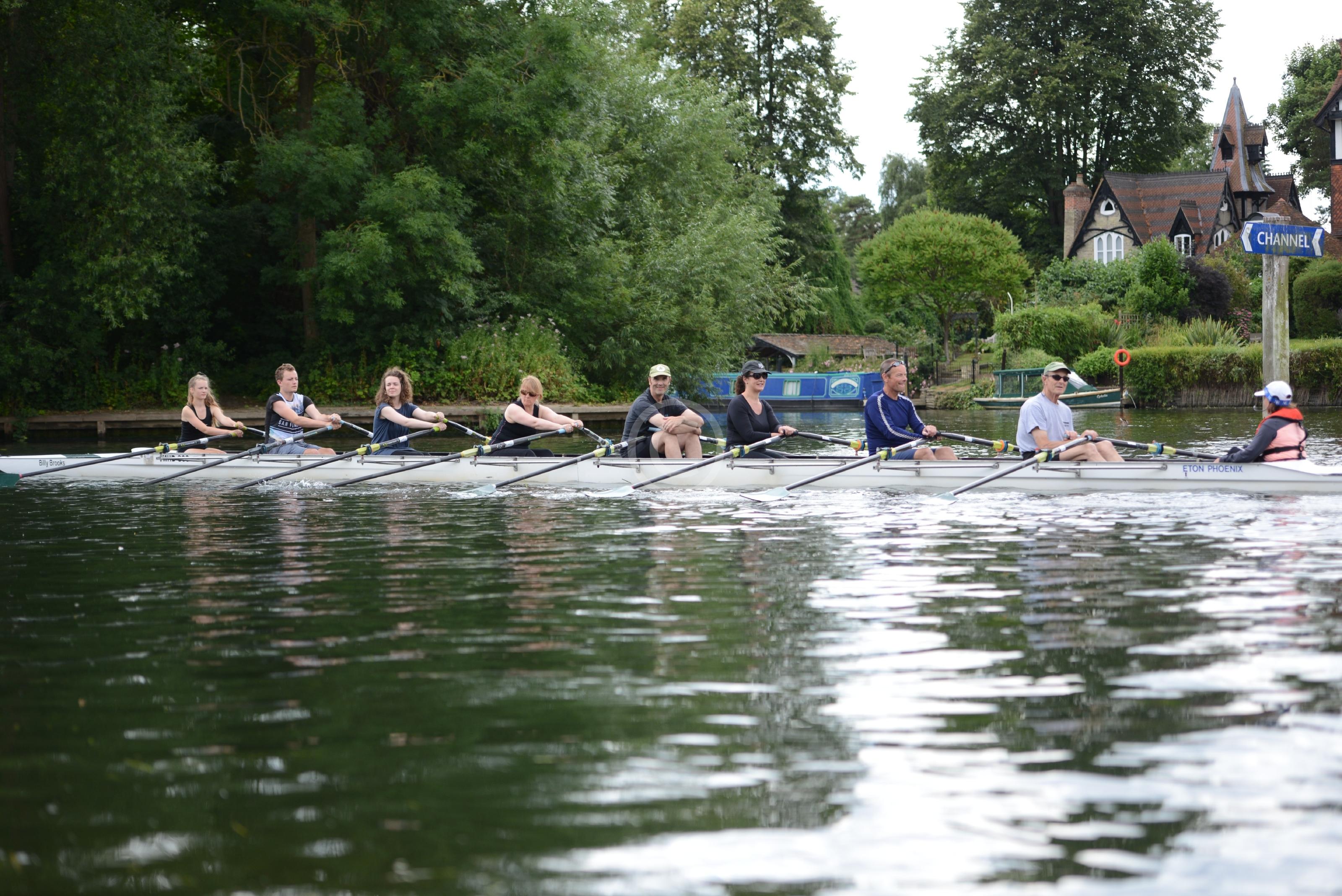 MAIDENHEAD 126220 - Photo 1 of 11 - Baylis Media Photos