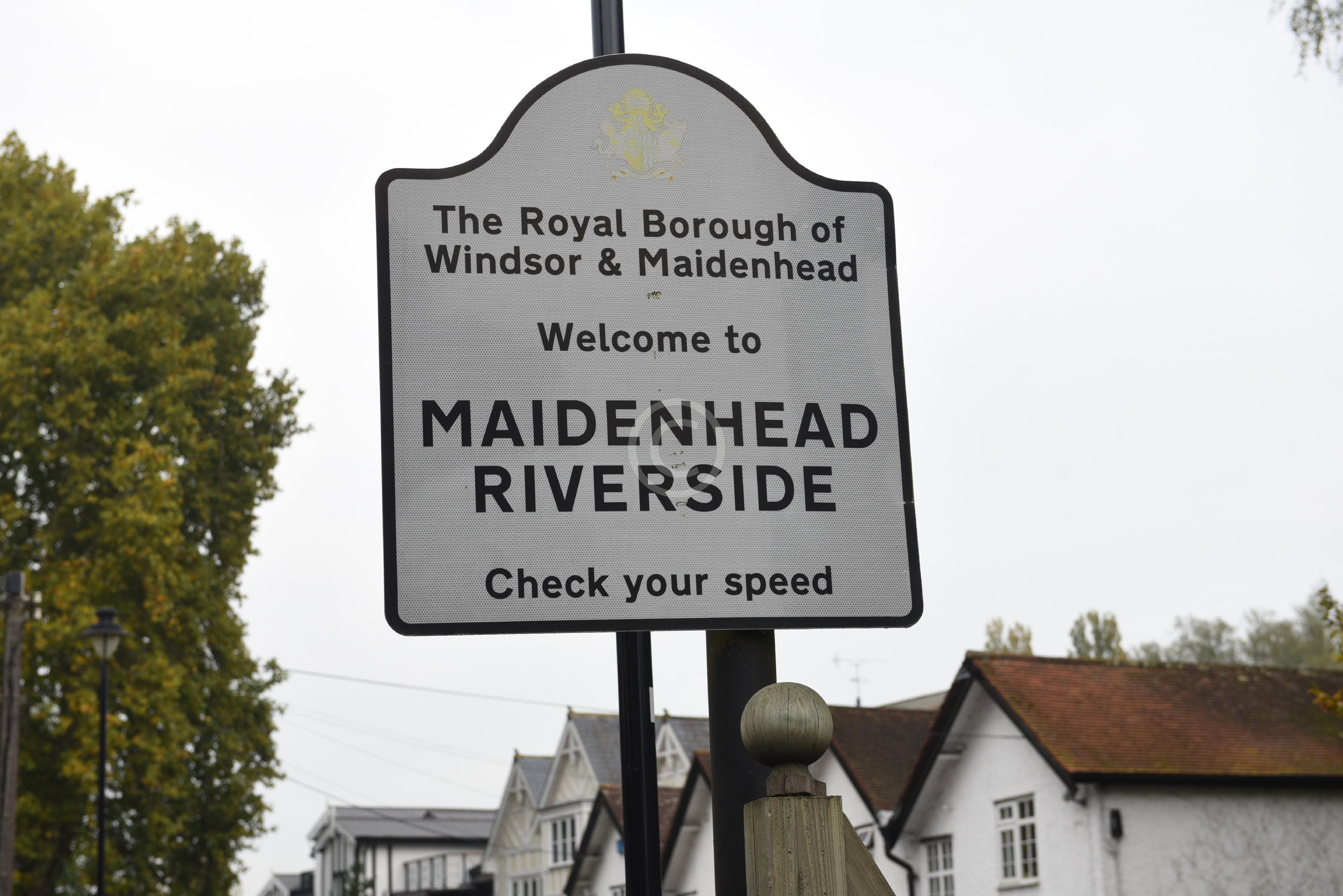 MAIDENHEAD 132059 - Photo 1 of 11 - Baylis Media Photos