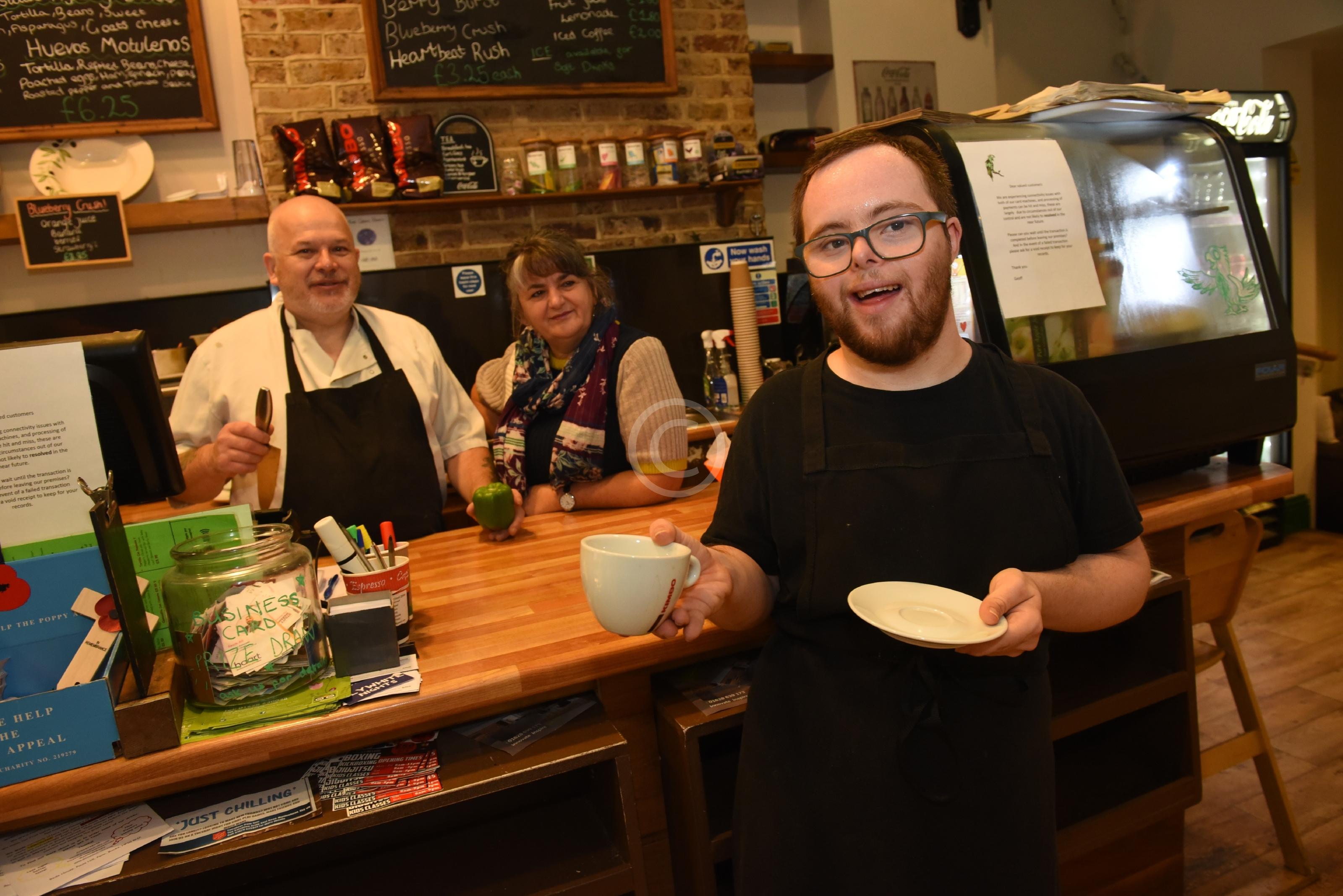 MAIDENHEAD 132102 - Photo 1 of 5 - Baylis Media Photos