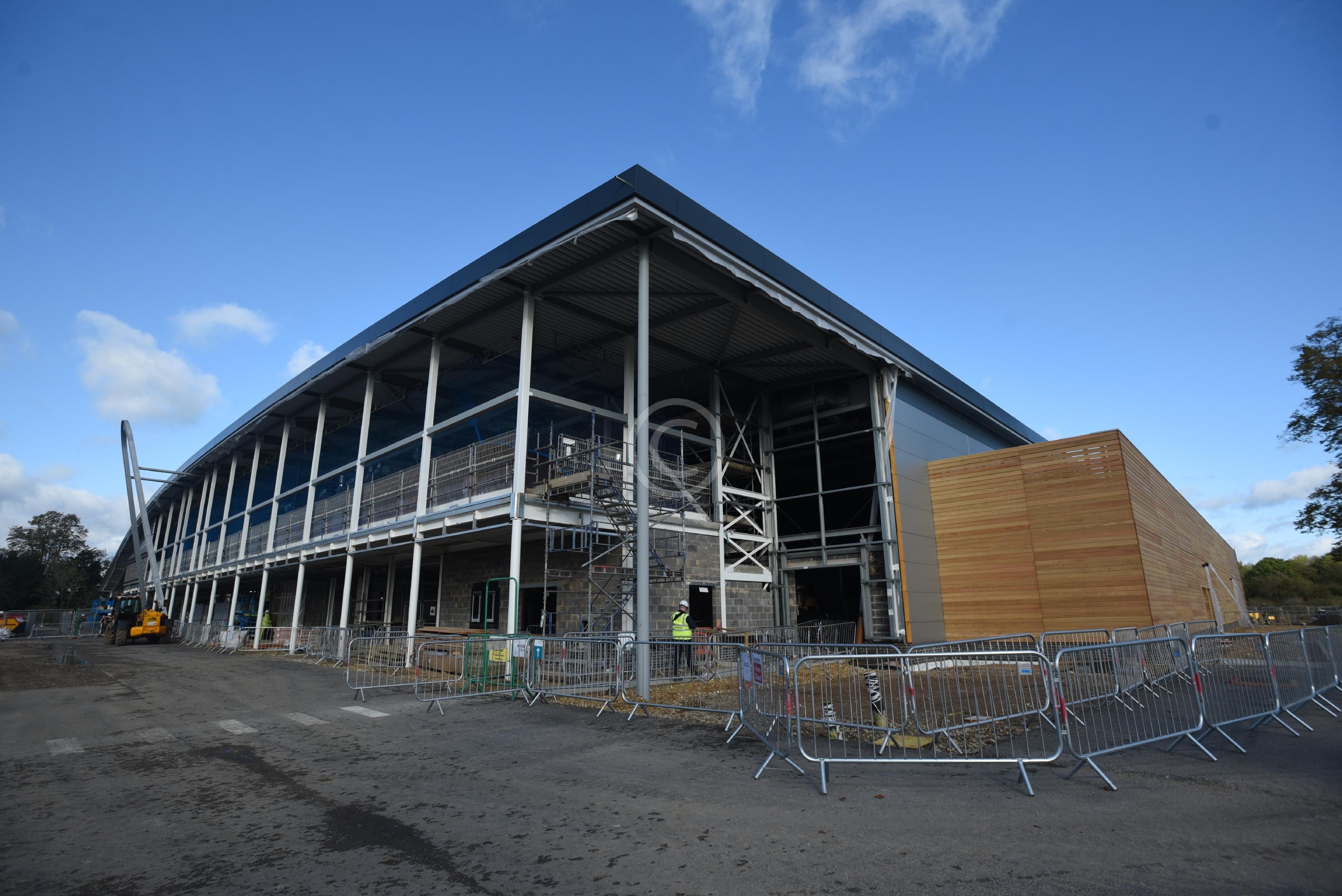 MAIDENHEAD 132129 - Photo 1 of 34 - Baylis Media Photos