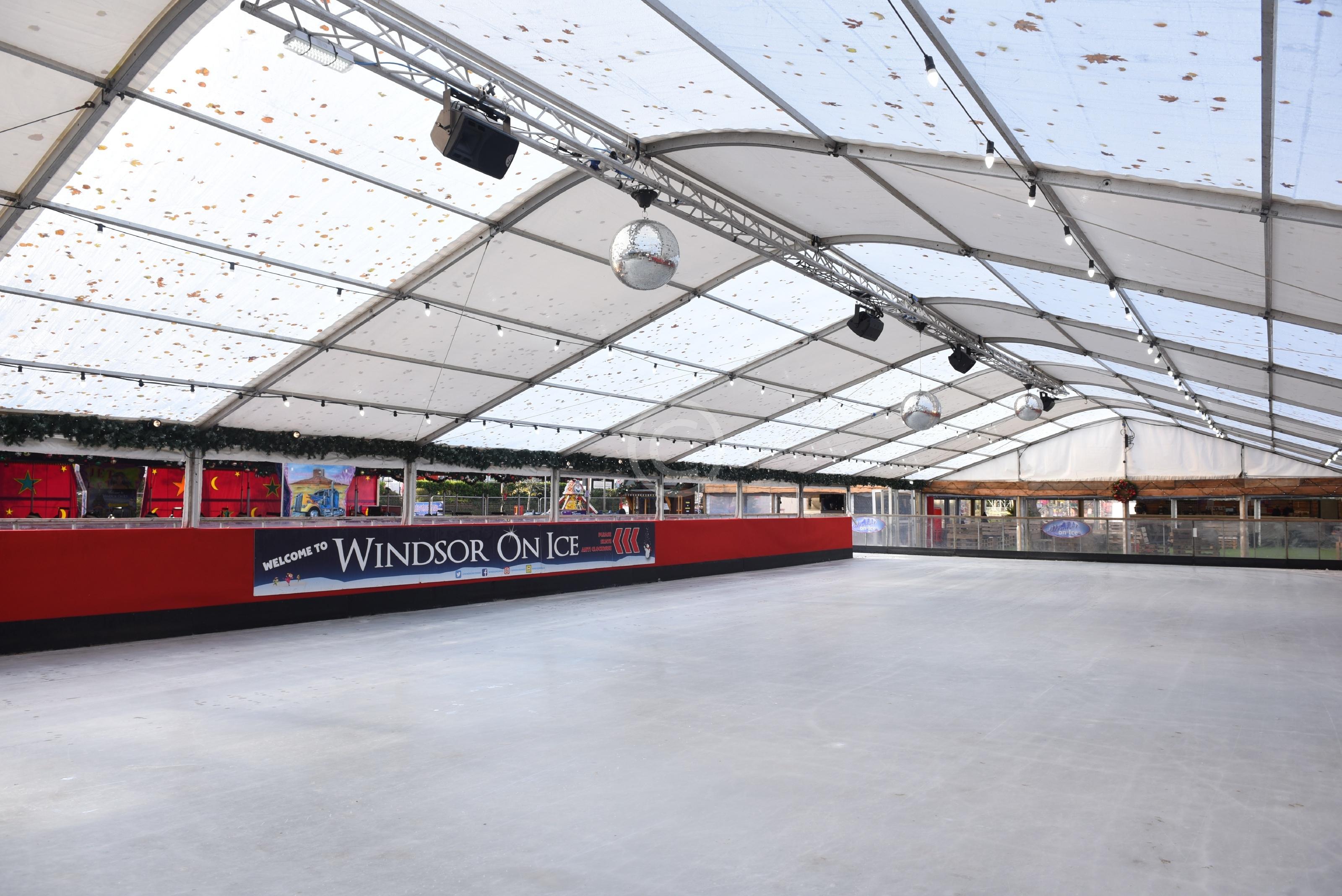 WINDSOR 132173 - Photo 1 of 9 - Baylis Media Photos