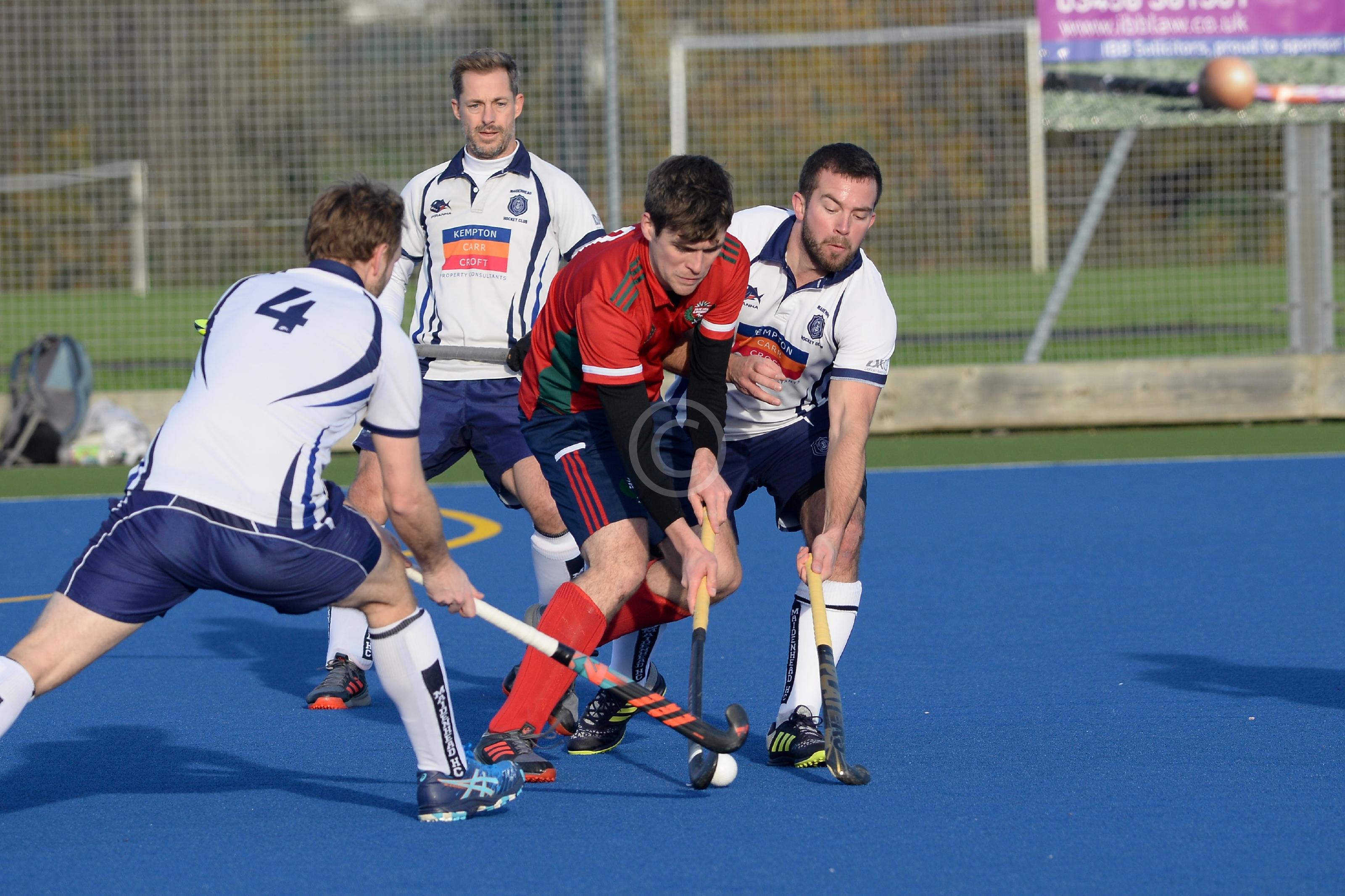 HOCKEY 132217 - Photo 1 of 13 - Baylis Media Photos