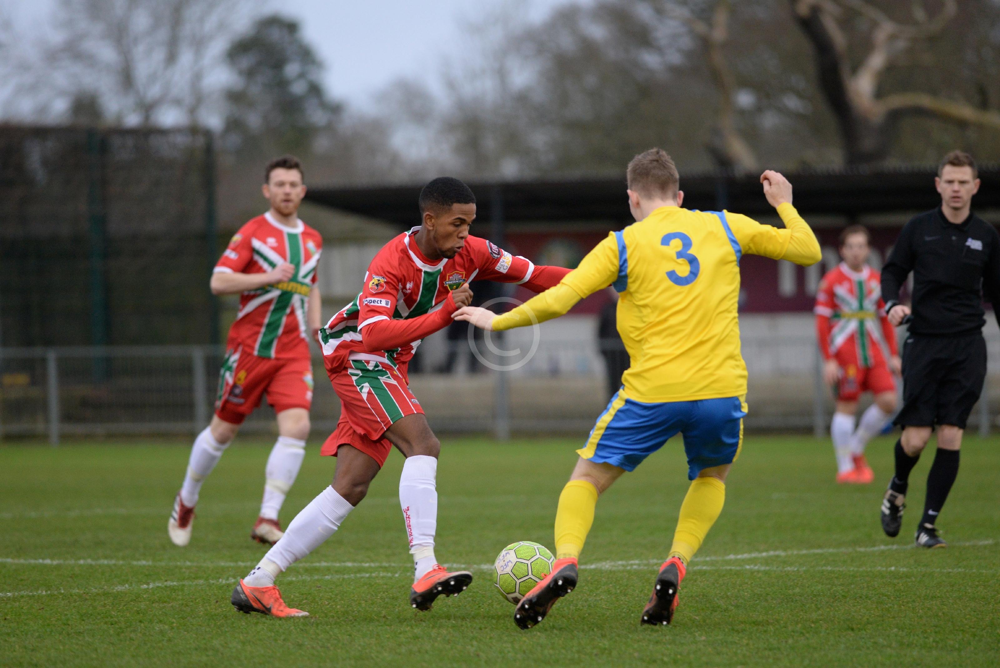 FOOTBALL 132351 - Photo 1 of 16 - Baylis Media Photos