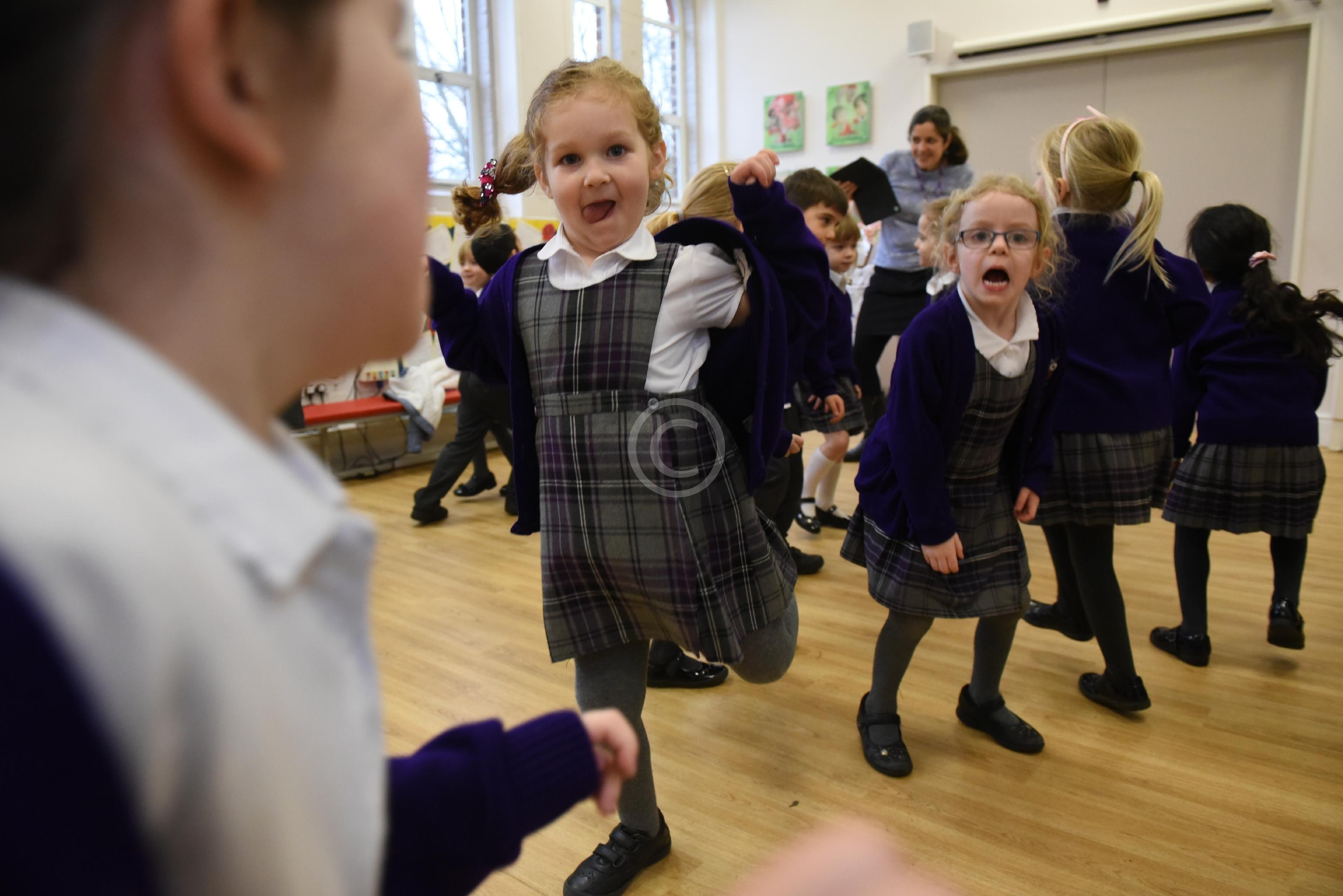 BURCHETTS GREEN 132391 - Photo 2 of 22 - Baylis Media Photos