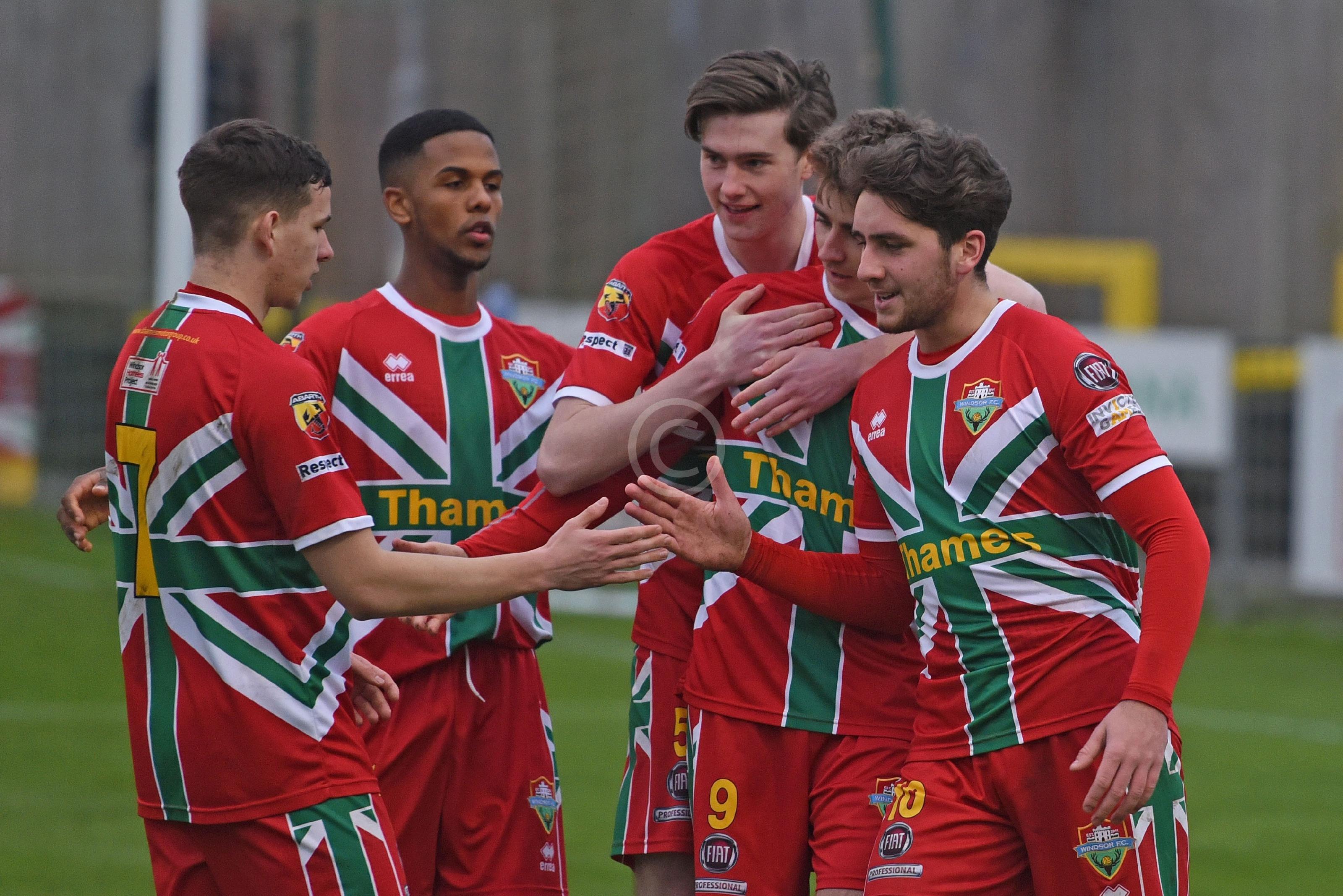 WINDSOR 132409 - Photo 1 of 9 - Baylis Media Photos